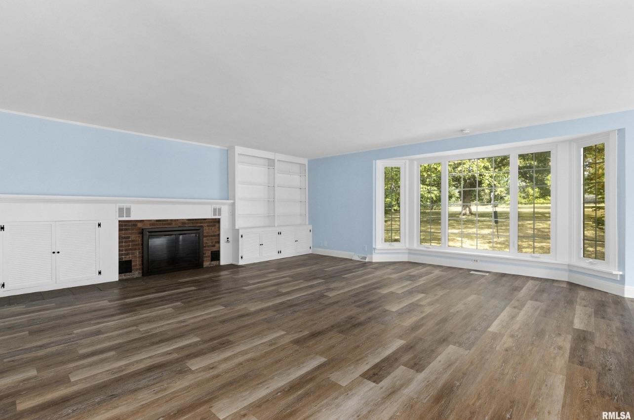 Help with tv placement please! | Scrolller