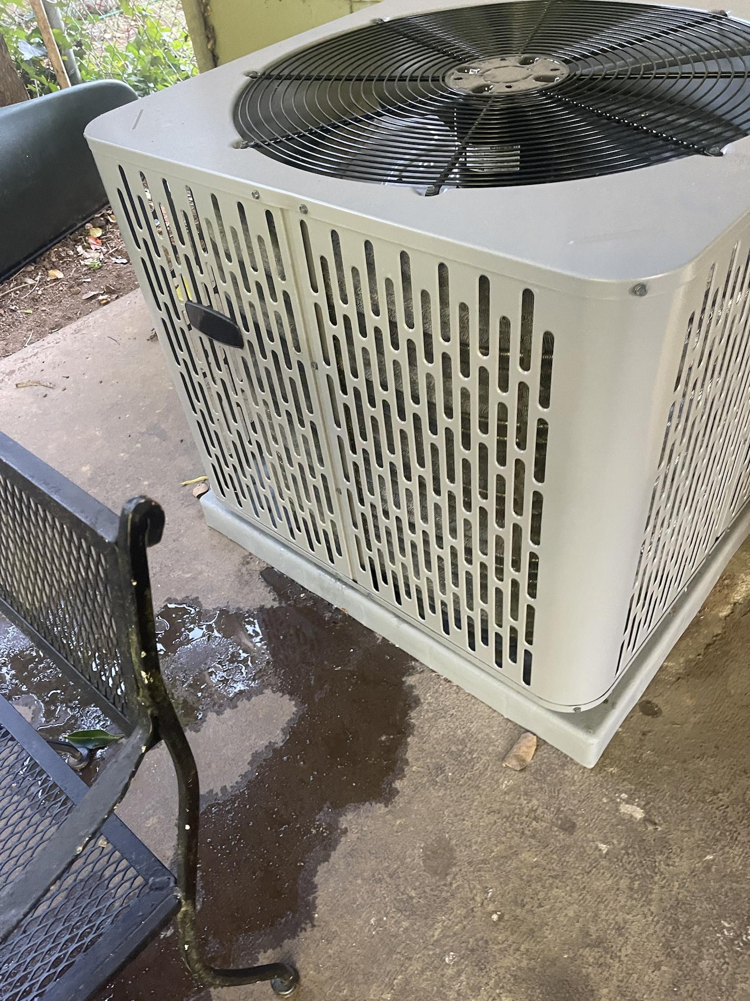 Water coming out of new ac unit? | Scrolller