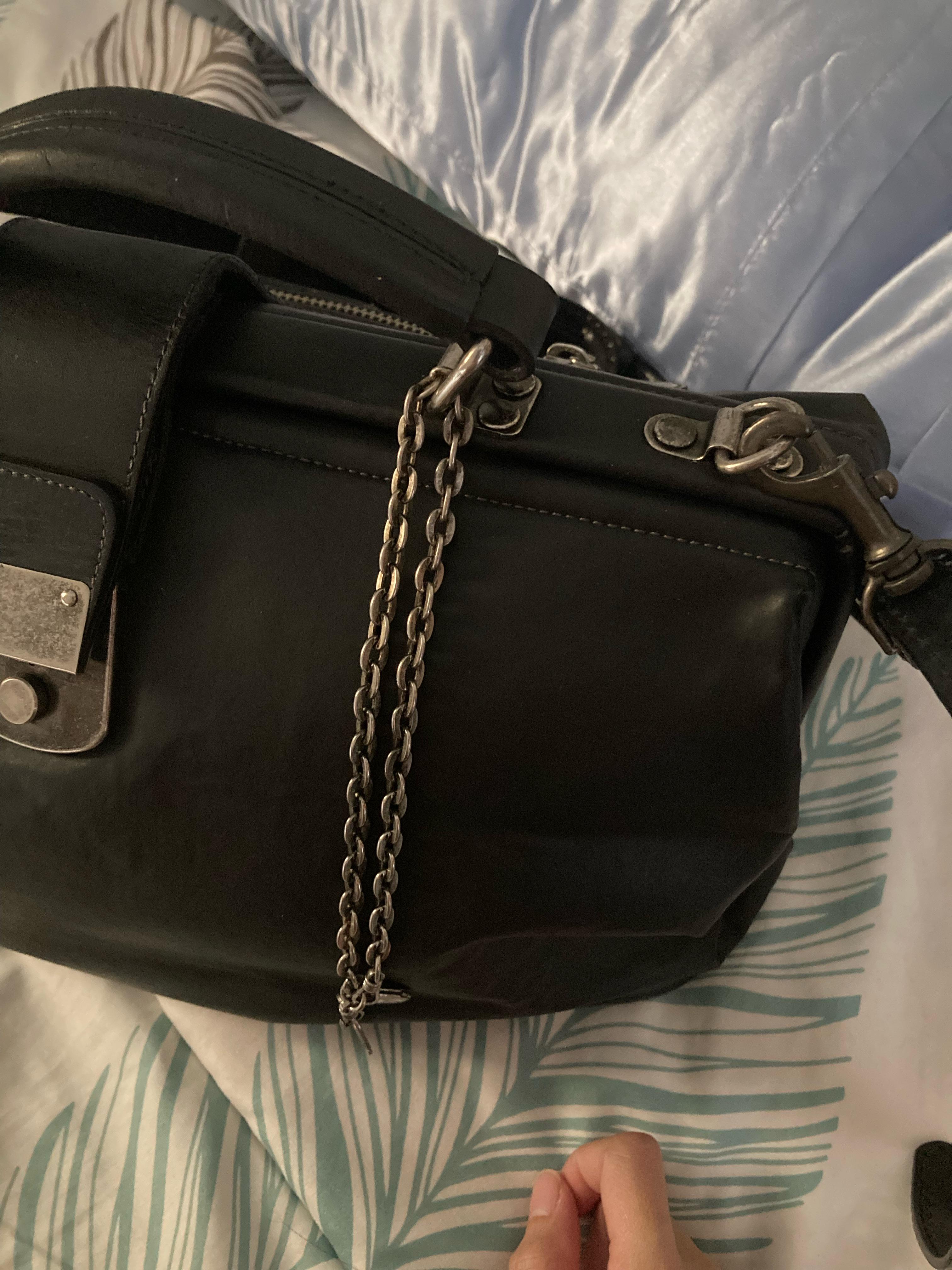 Keri ba ni Mr. Quickie mabawasan length ng leather strap + tanggalan yung tarnish ng silver ...