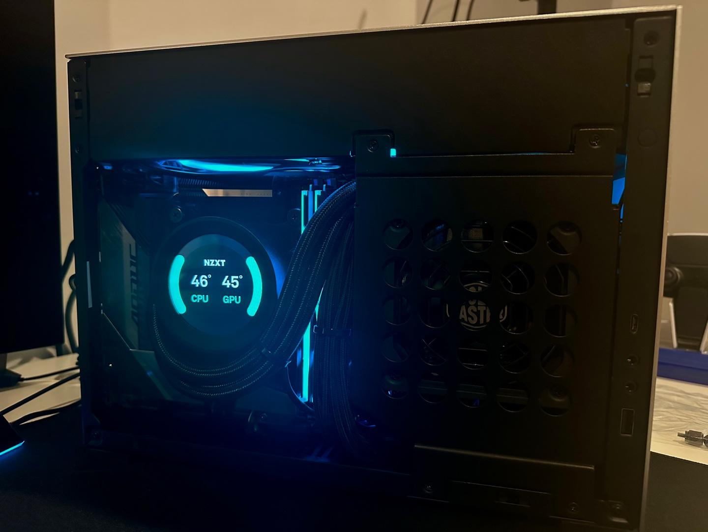 A4-H2O Build | Scrolller