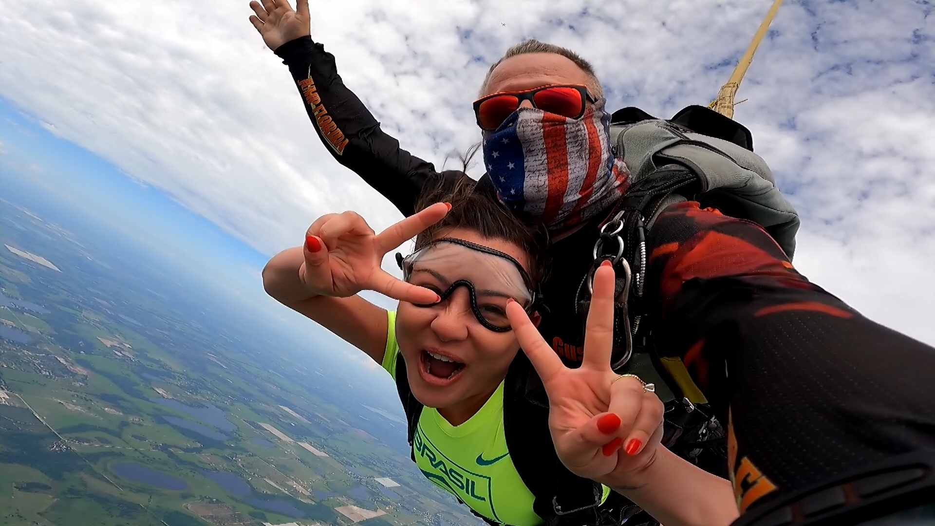 Discover more like PhotoshopRequest: Can anyone put my Wife and I in the same frame? Looking to ...