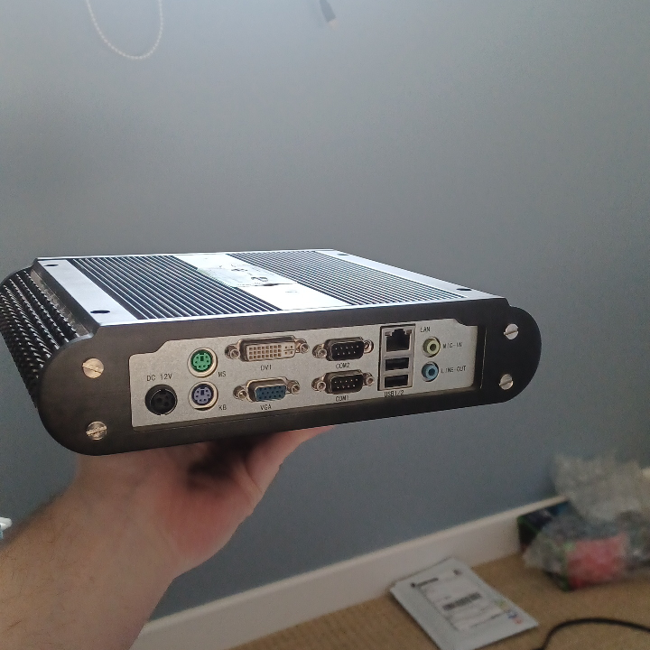 Help identify the power cable required. | Scrolller