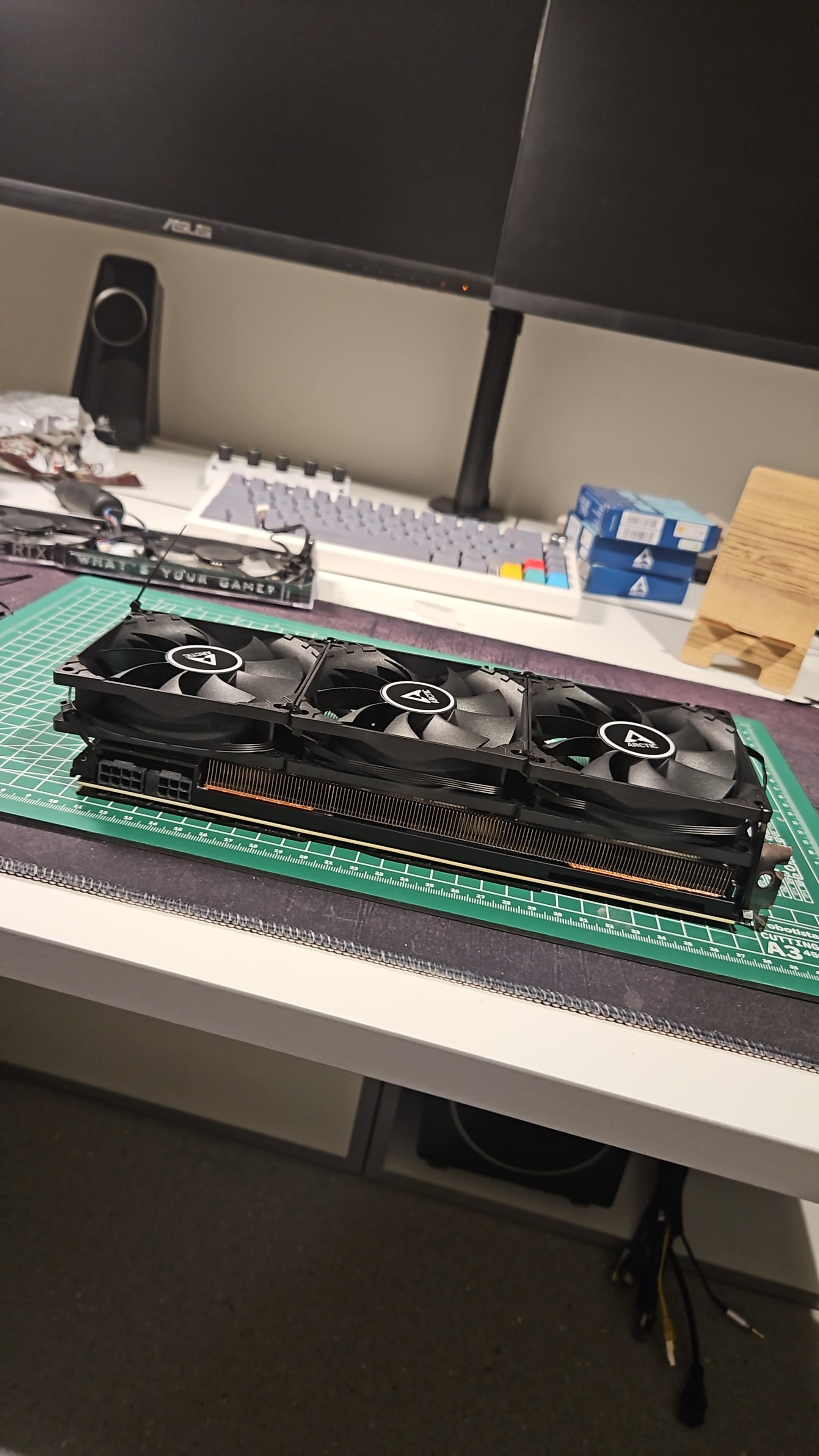 GPU Deshroud: 80mm vs 92mm | Scrolller