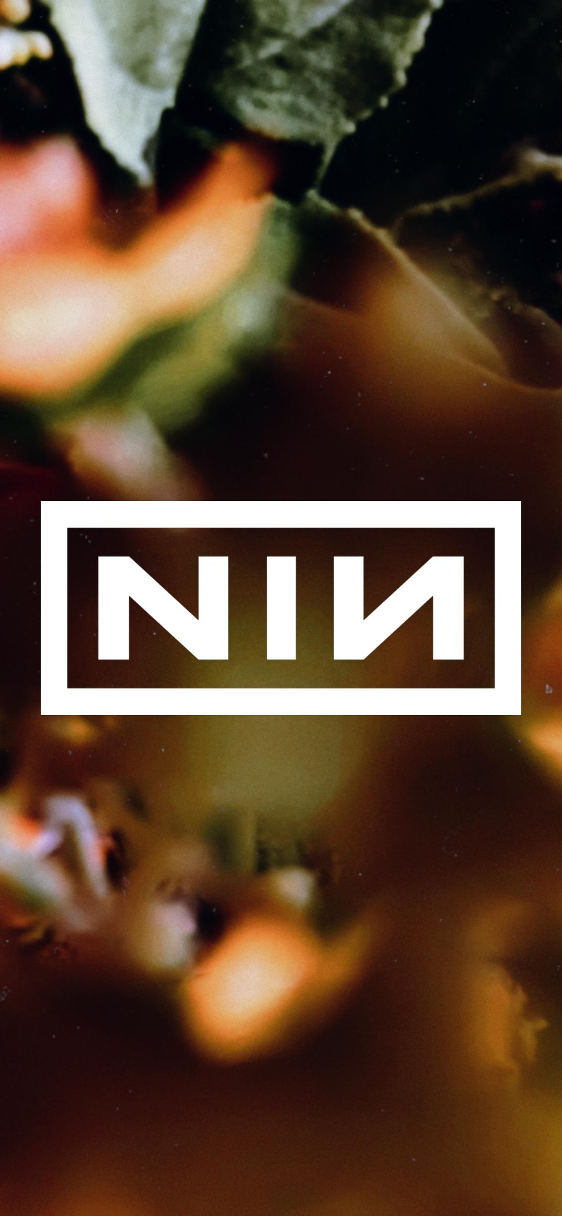 Custom wallpapers | Scrolller