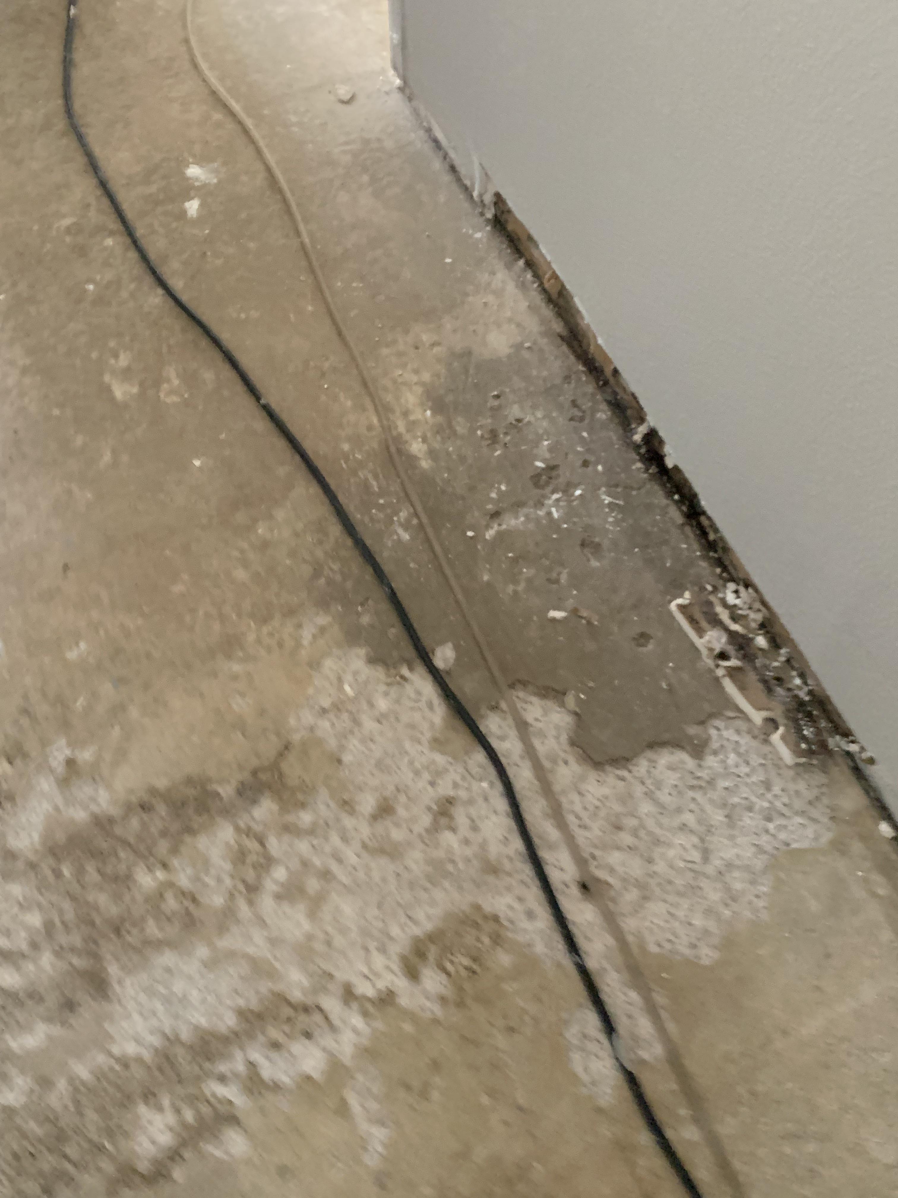 Cracks/Water In Basement | Scrolller