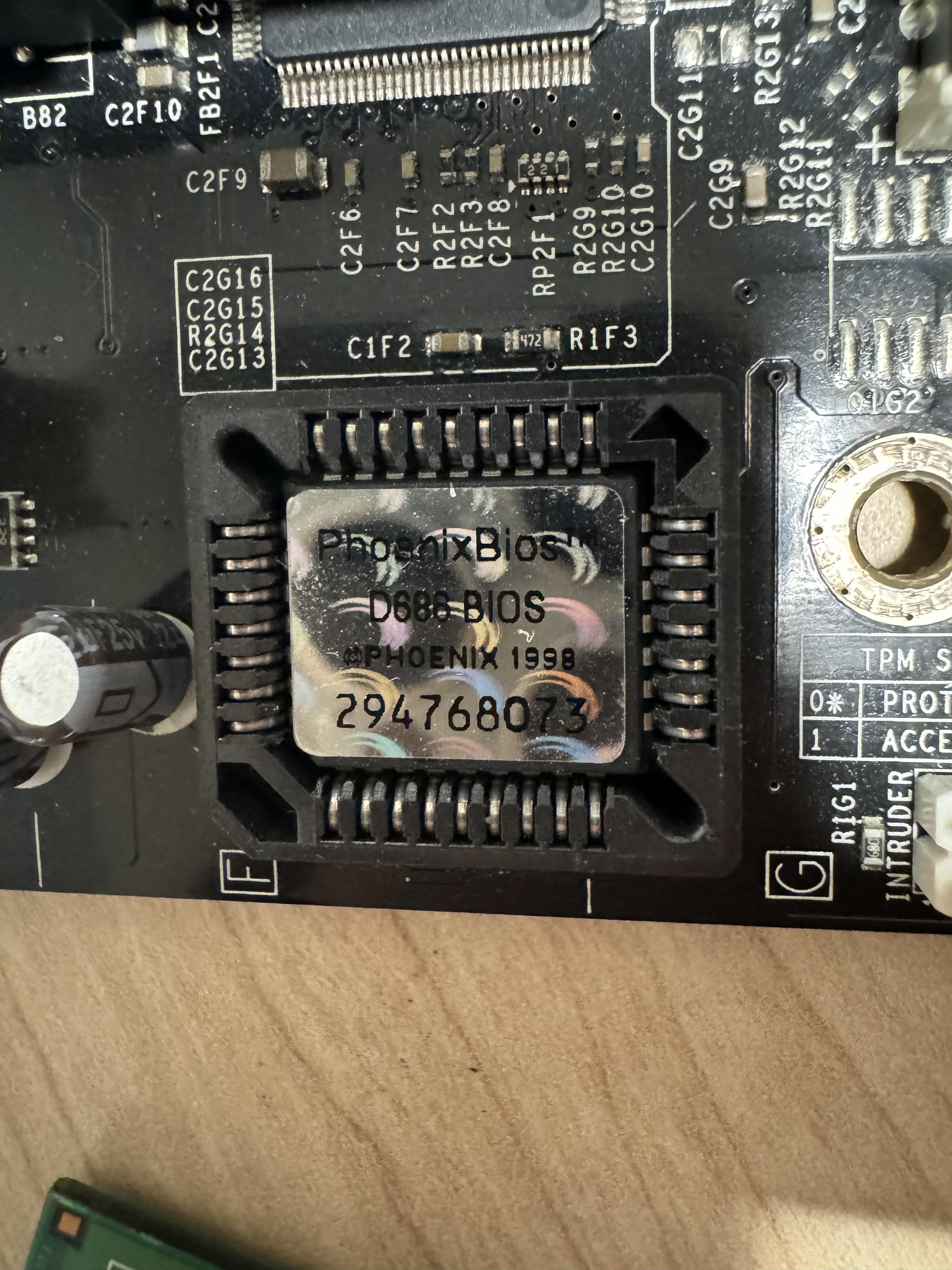 What hardware do I need to read this BIOS chip? | Scrolller