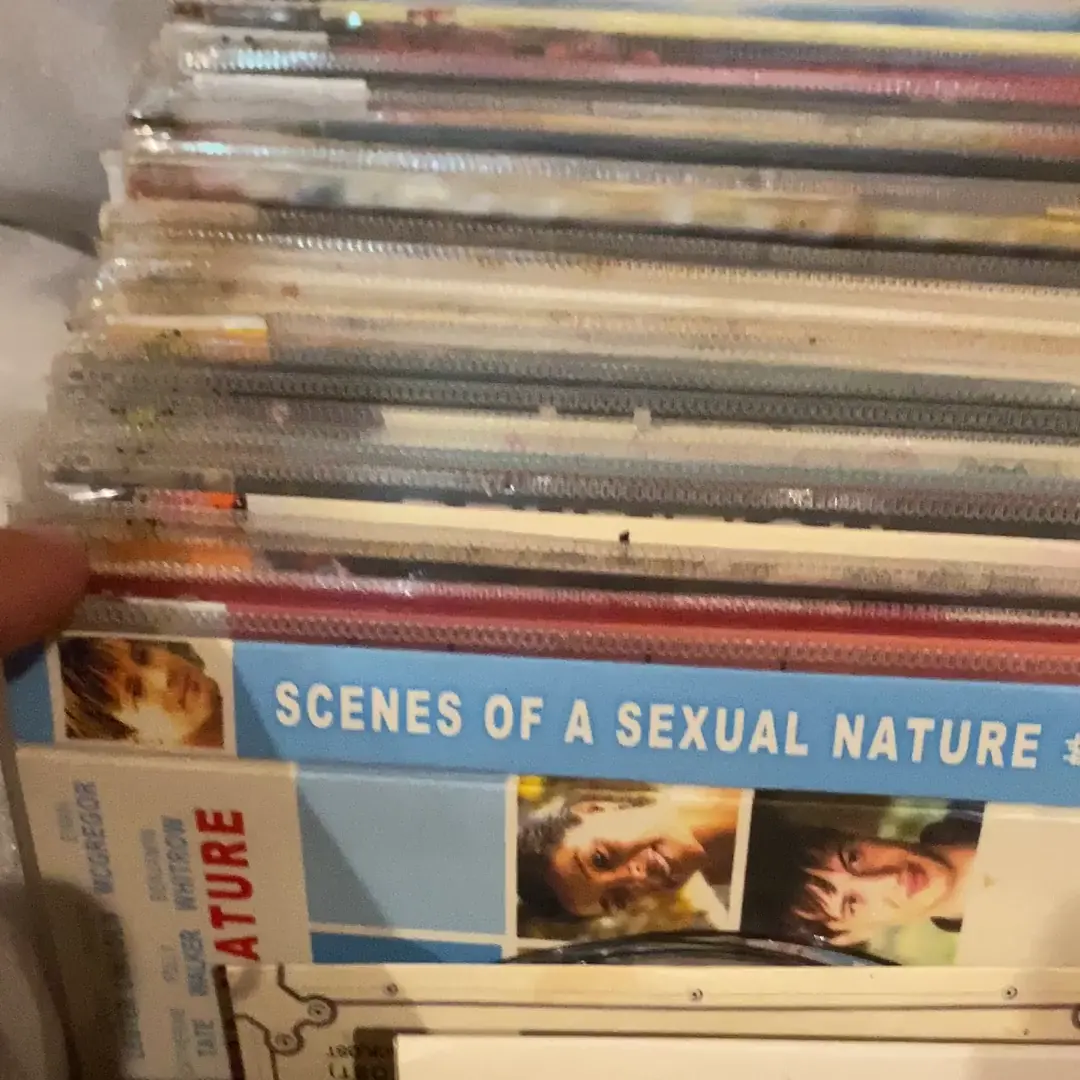 What to do with bootlegs? | Scrolller