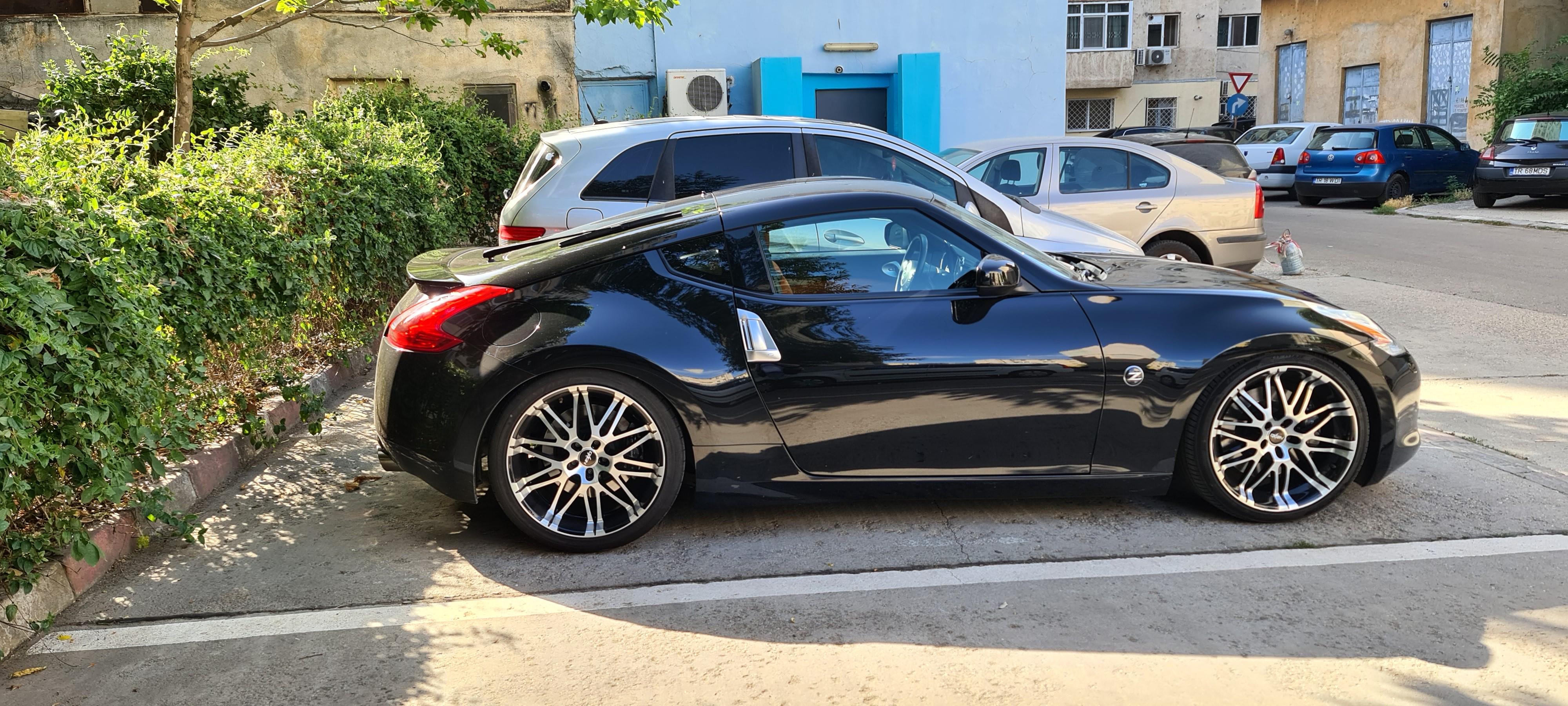 What trim is this? (orange suede/leather interior) | Scrolller