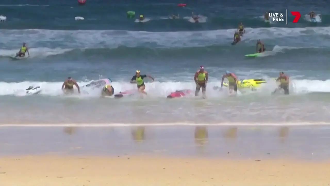 Won the paddle, winning the sprint...UNTIL | Scrolller