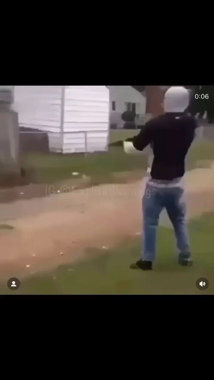 Wrist did a spin | Scrolller