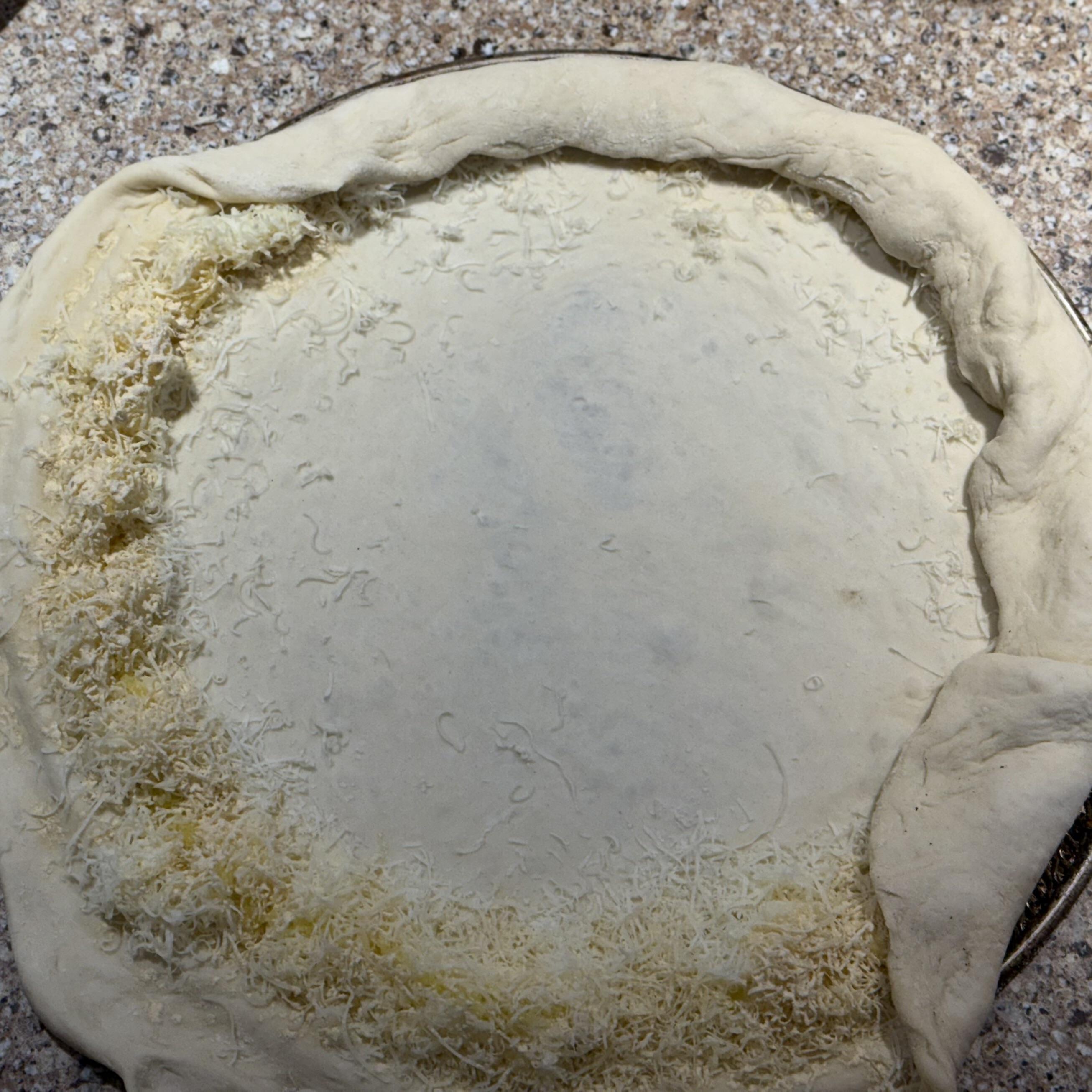 Throws and stuffed crust | Scrolller