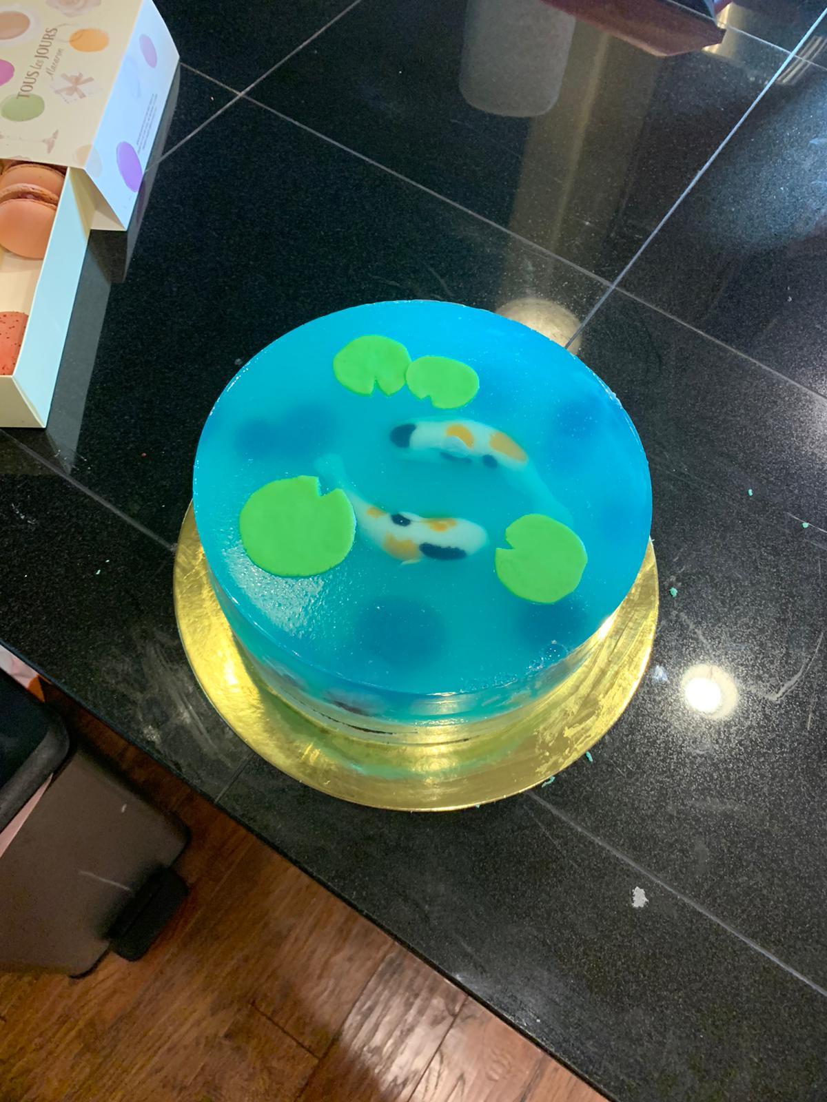 [homemade] koi pond cake | Scrolller