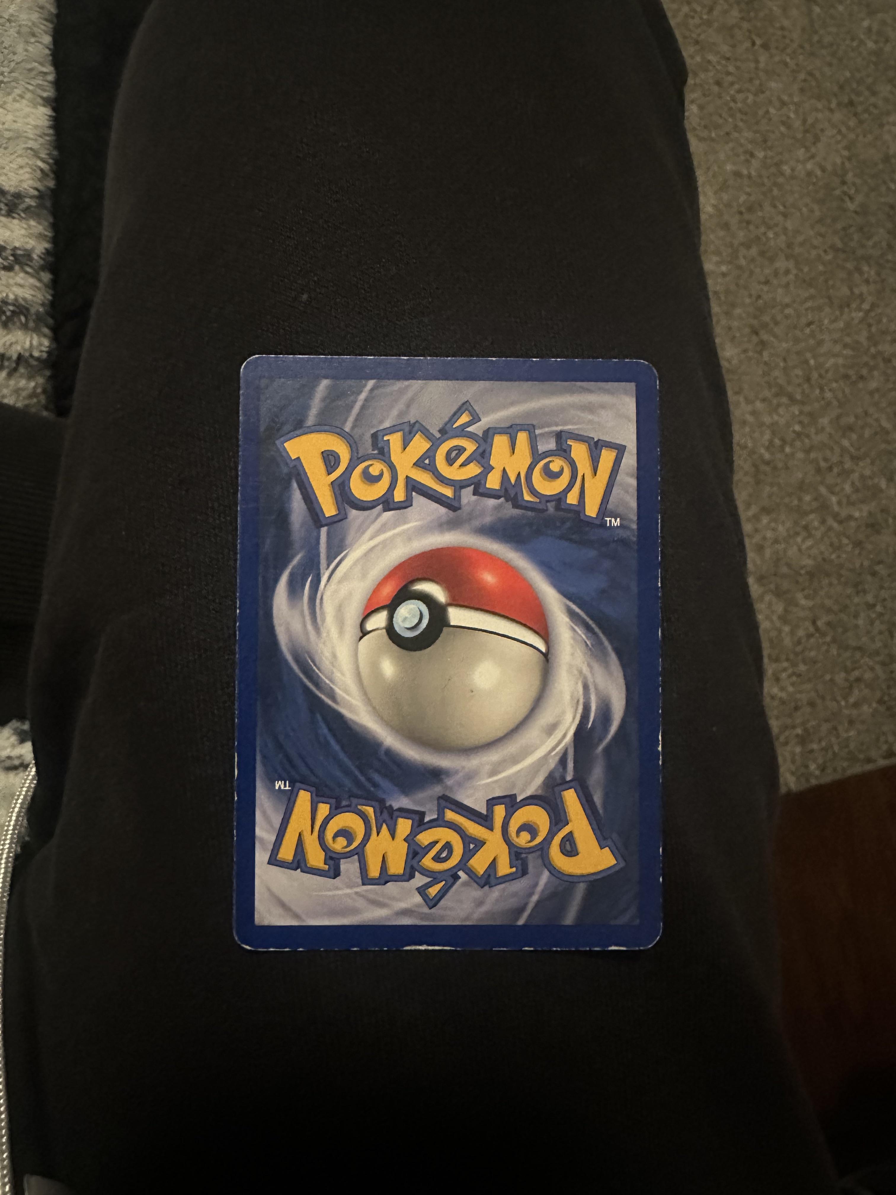 Charizard | Scrolller