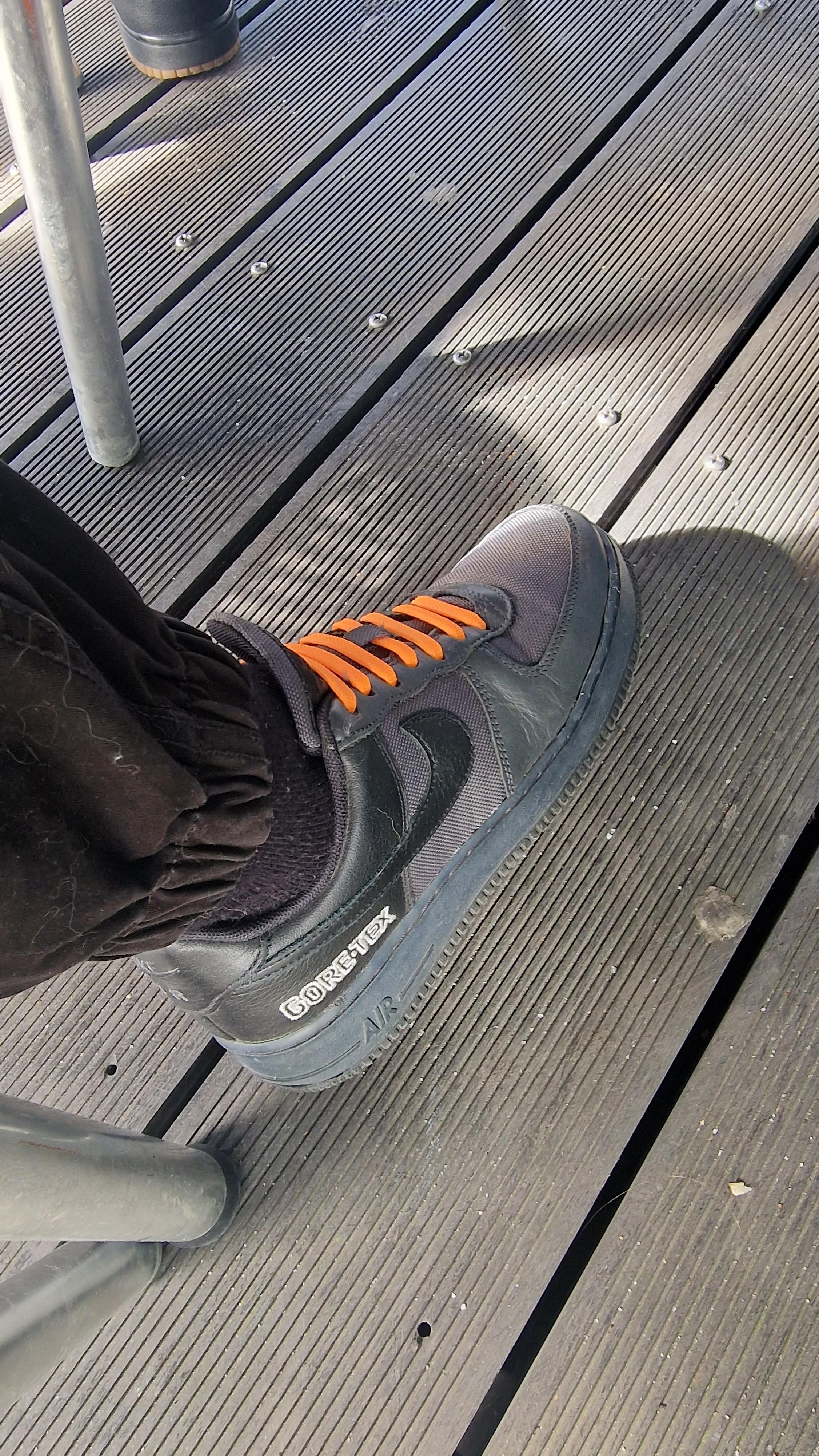 Modded shoelaces | Scrolller