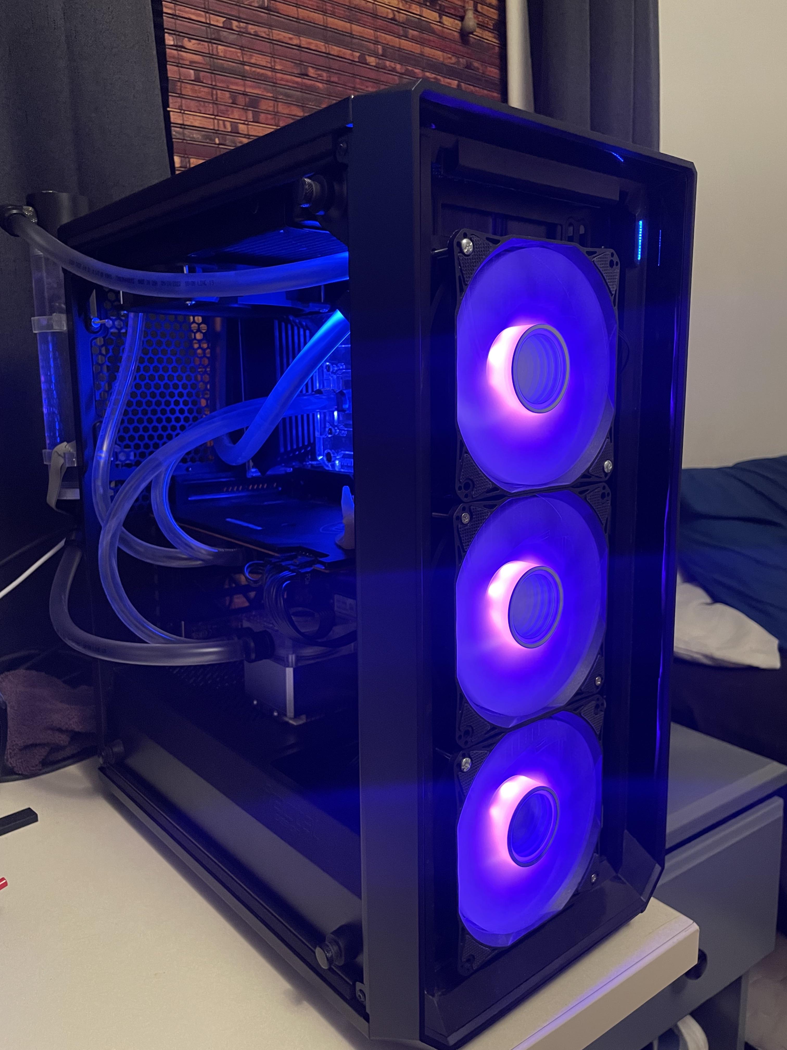 First water cooling build | Scrolller