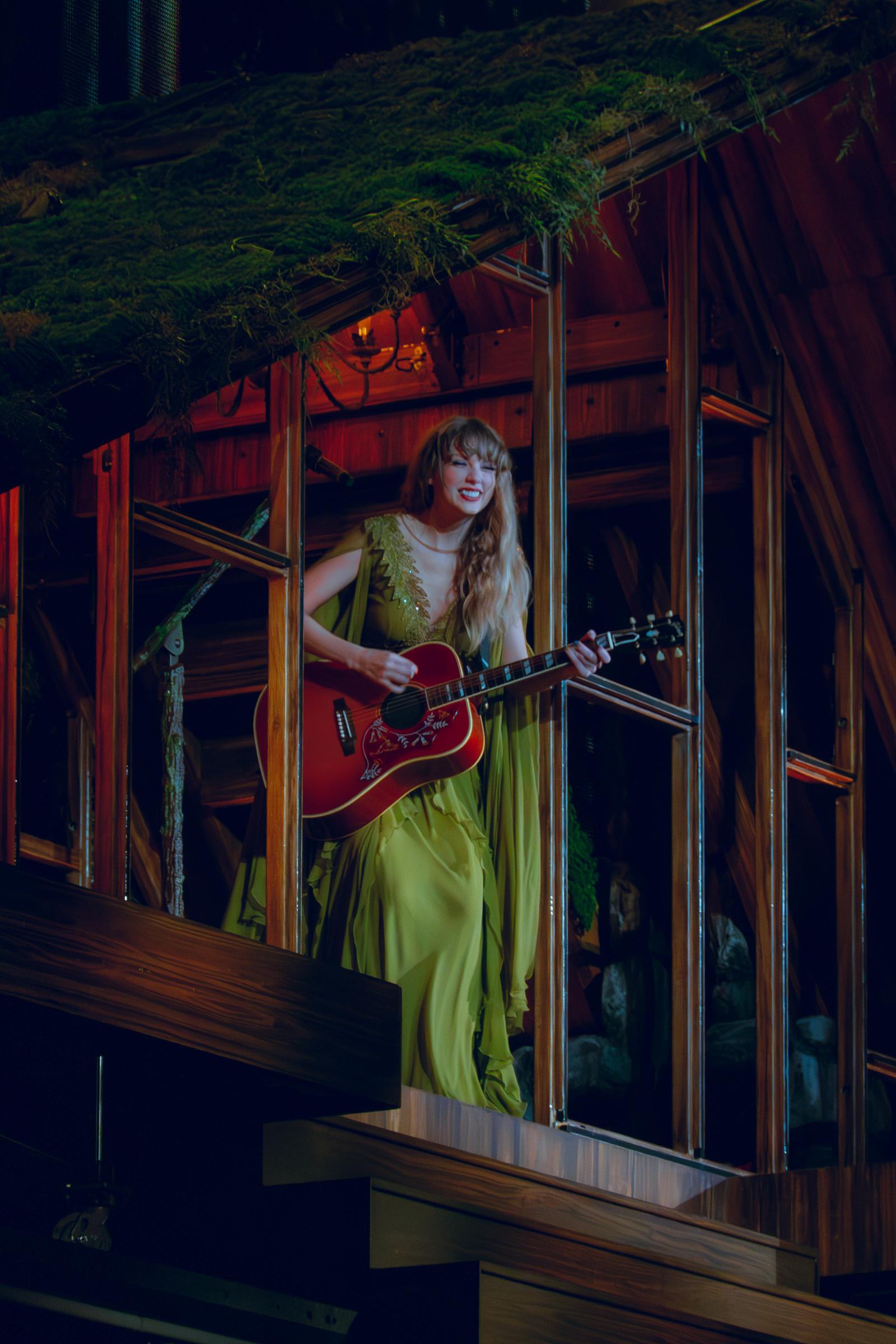 My Concert Photos Part 2 - SoFi August 8th | Scrolller