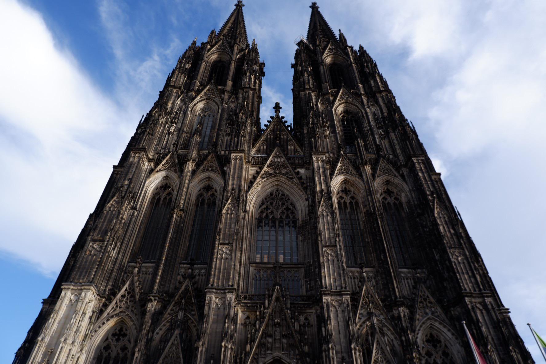 Cologne cathedral | Scrolller