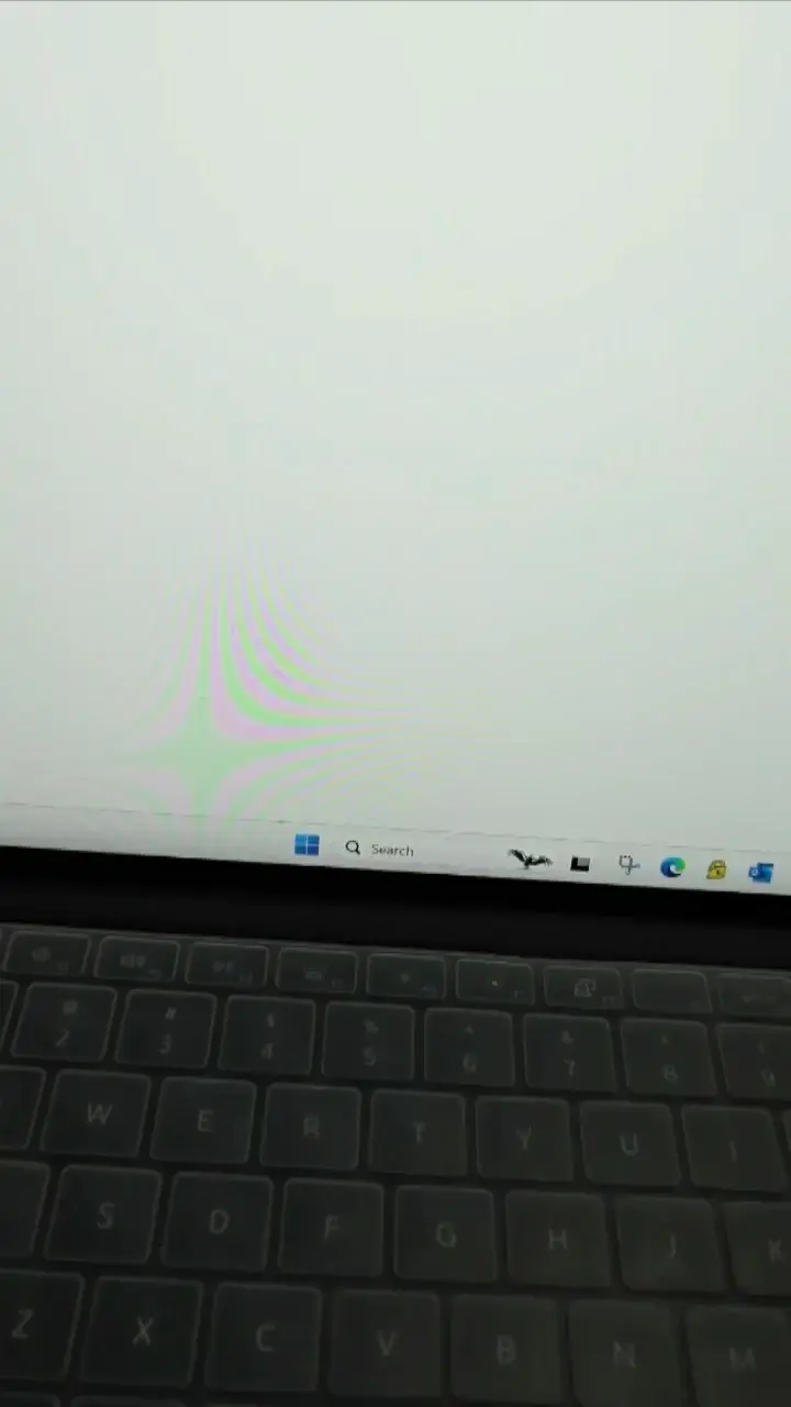 XPS 9520 Diaplay issue | Scrolller