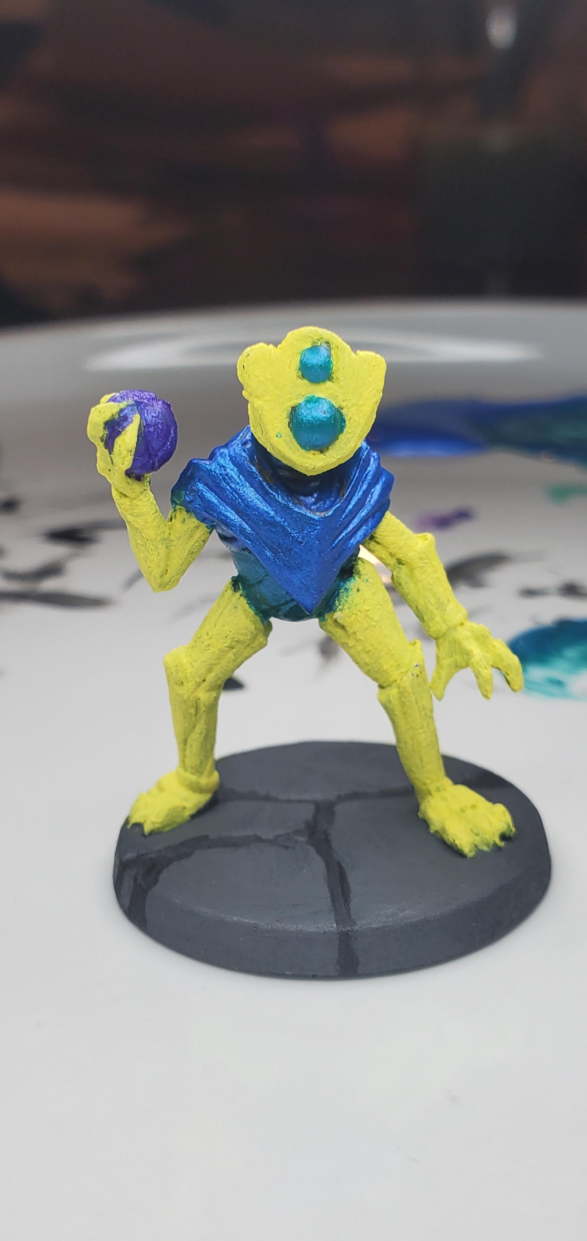 First mini I've painted | Scrolller