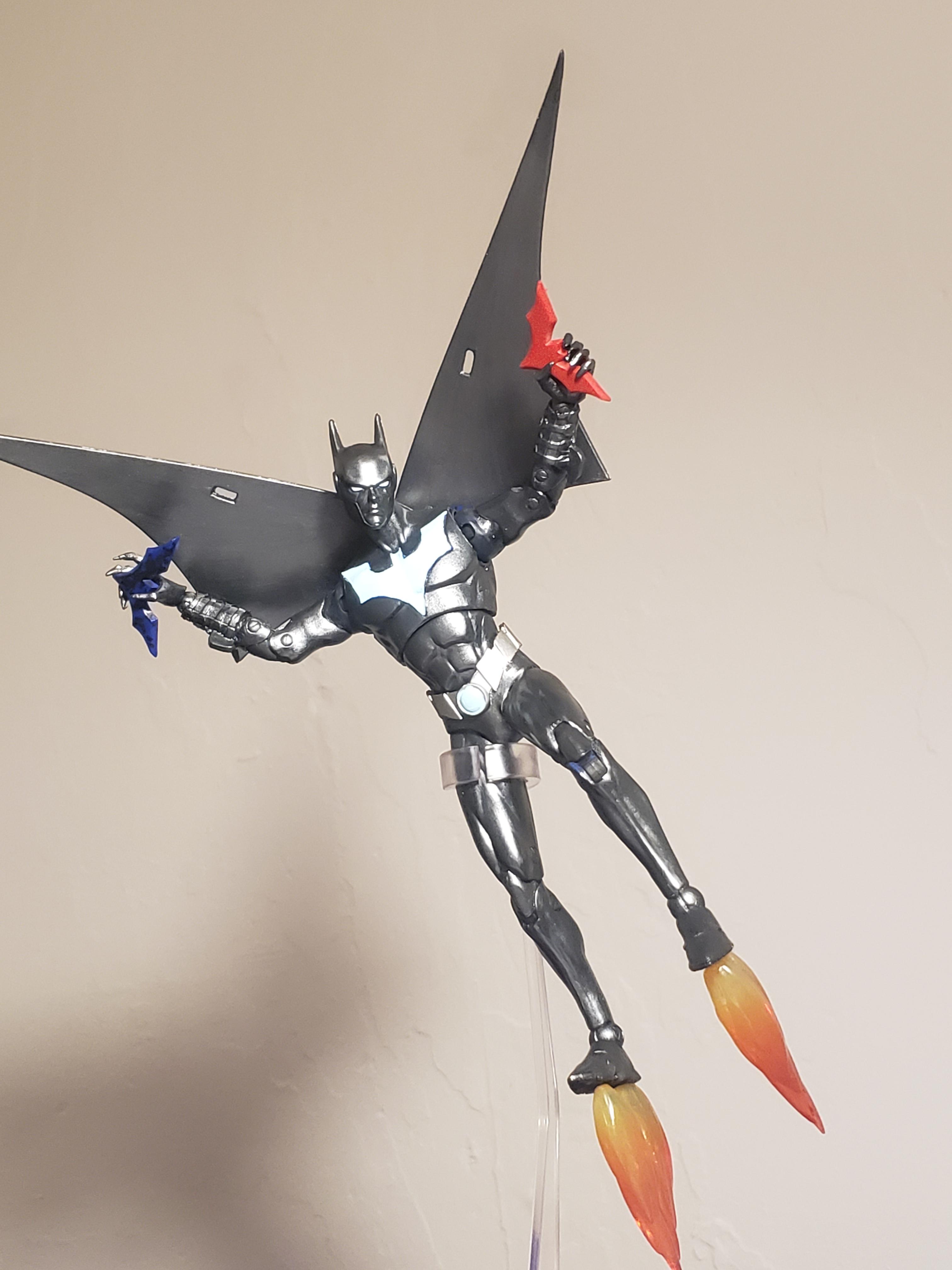 Custome batwing figure | Scrolller