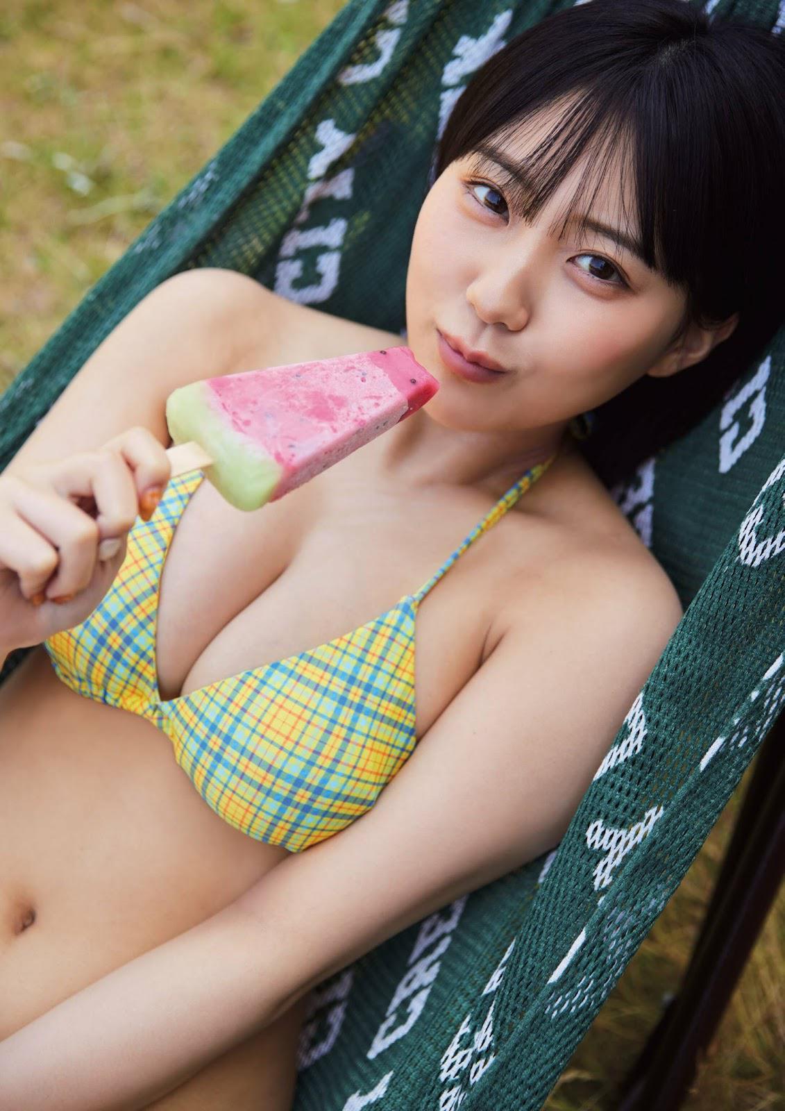 Tanaka Miku | Scrolller