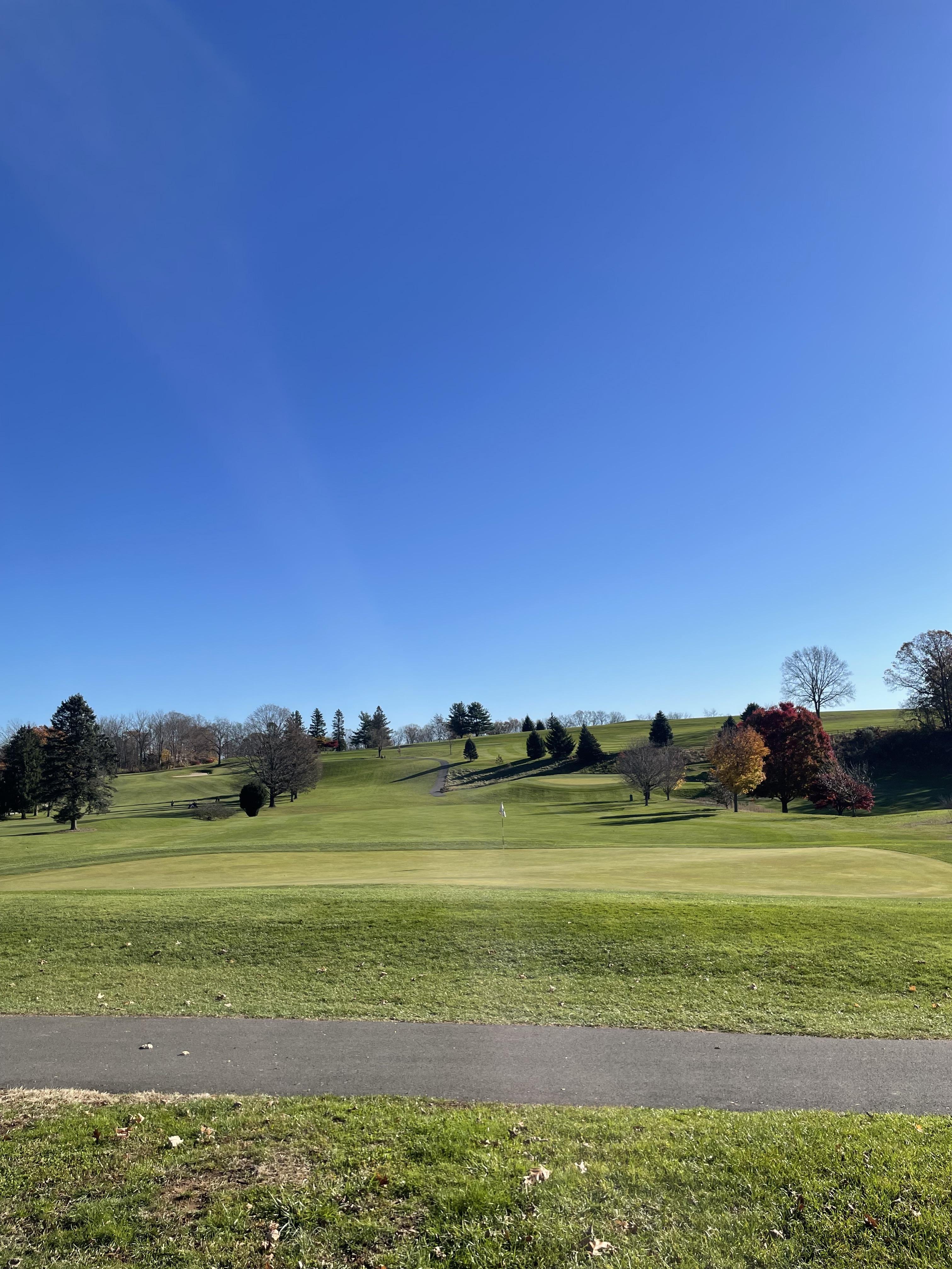 Fall ball CT | Scrolller