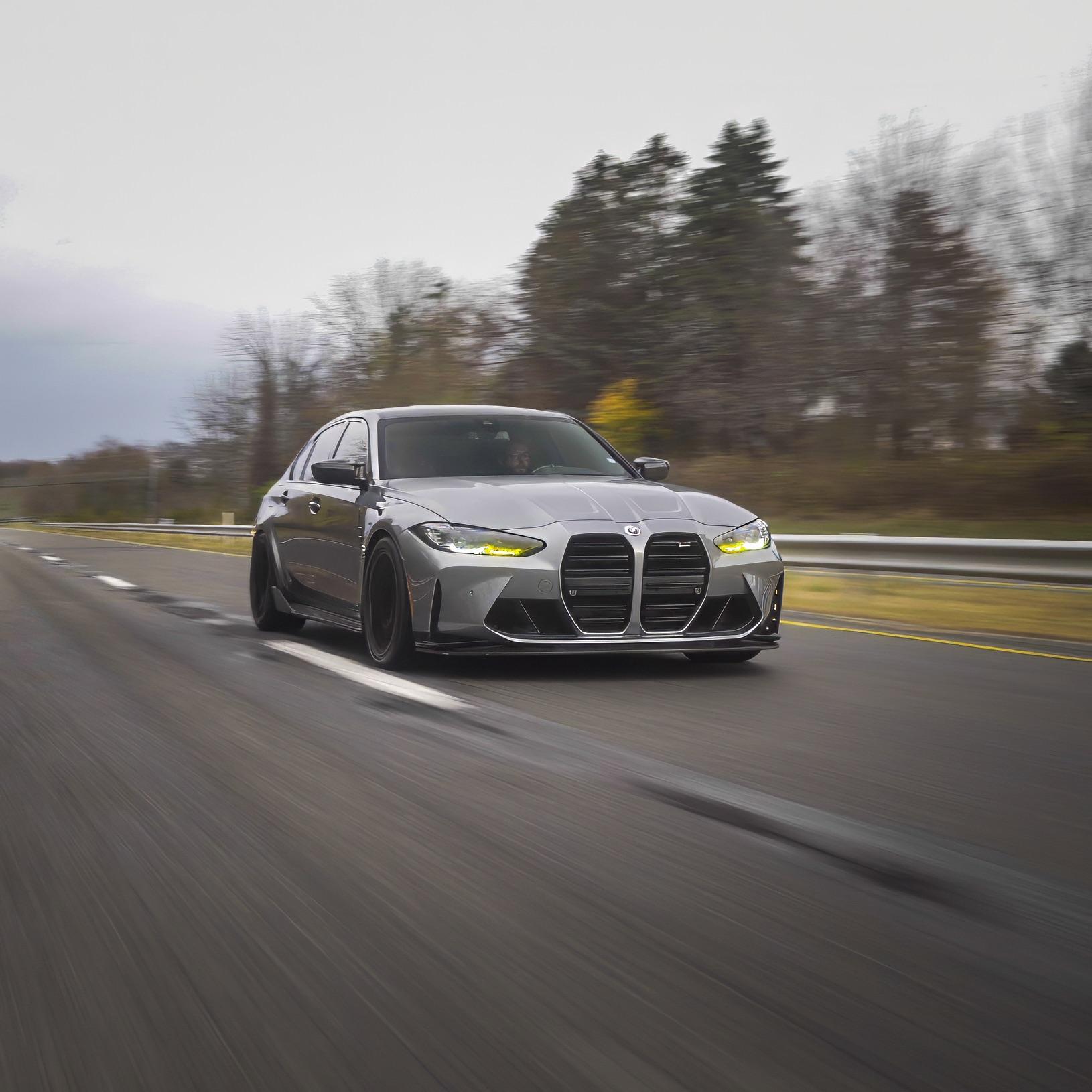 Rollers of my G80 M3 and a 997.2 Turbo S | Scrolller