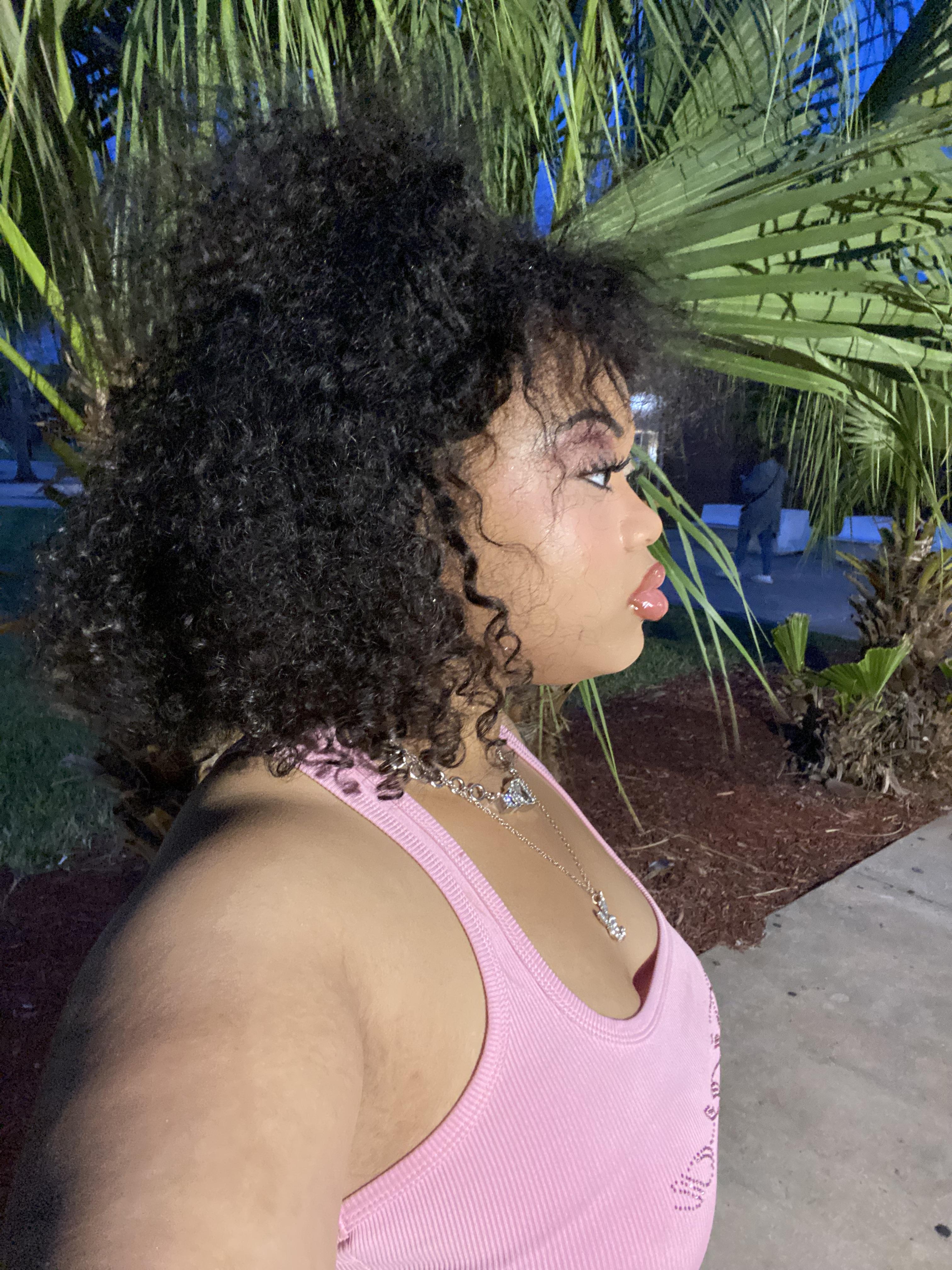 Bratz doll eye look :) | Scrolller