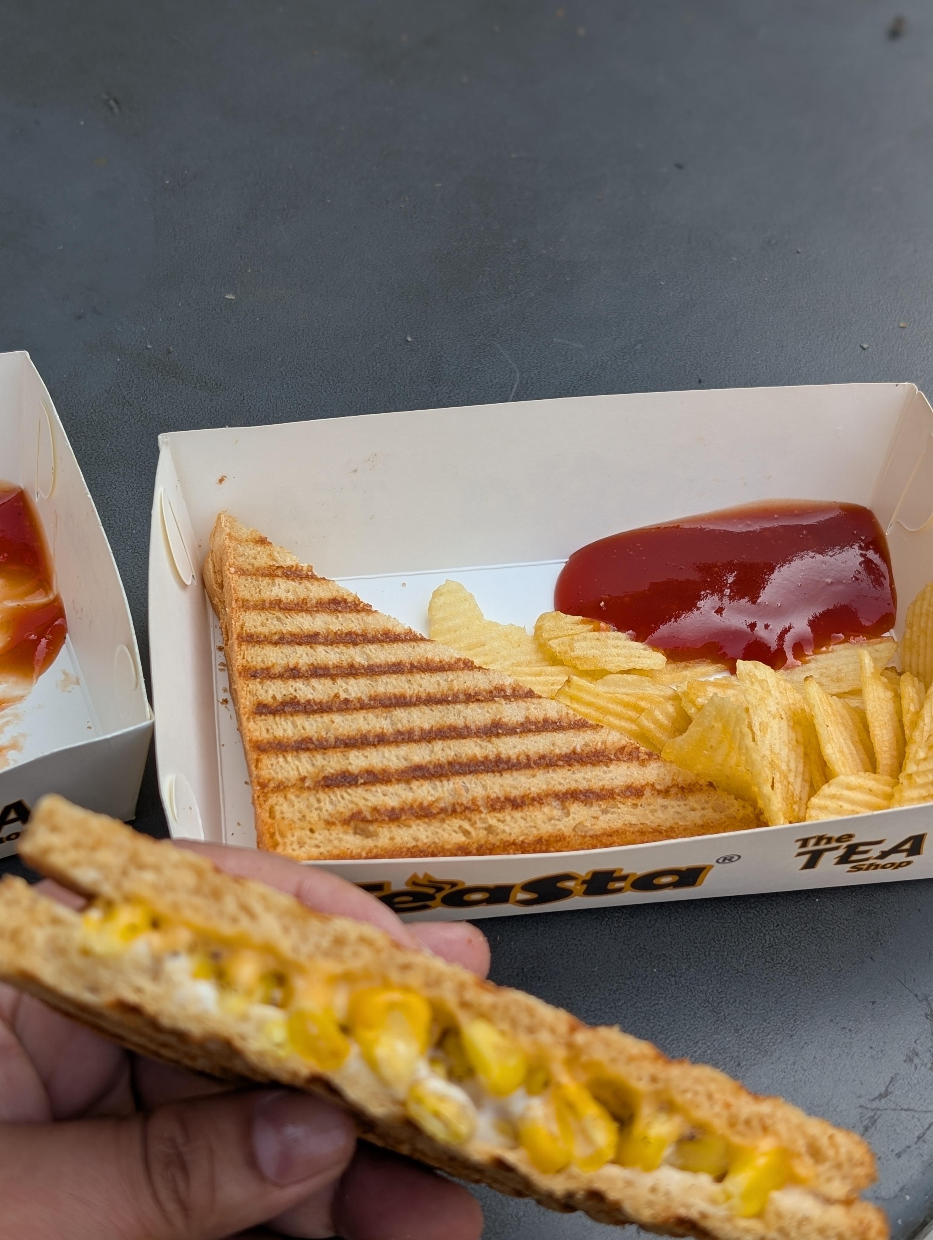 Veg cheese sandwich & burger | Scrolller