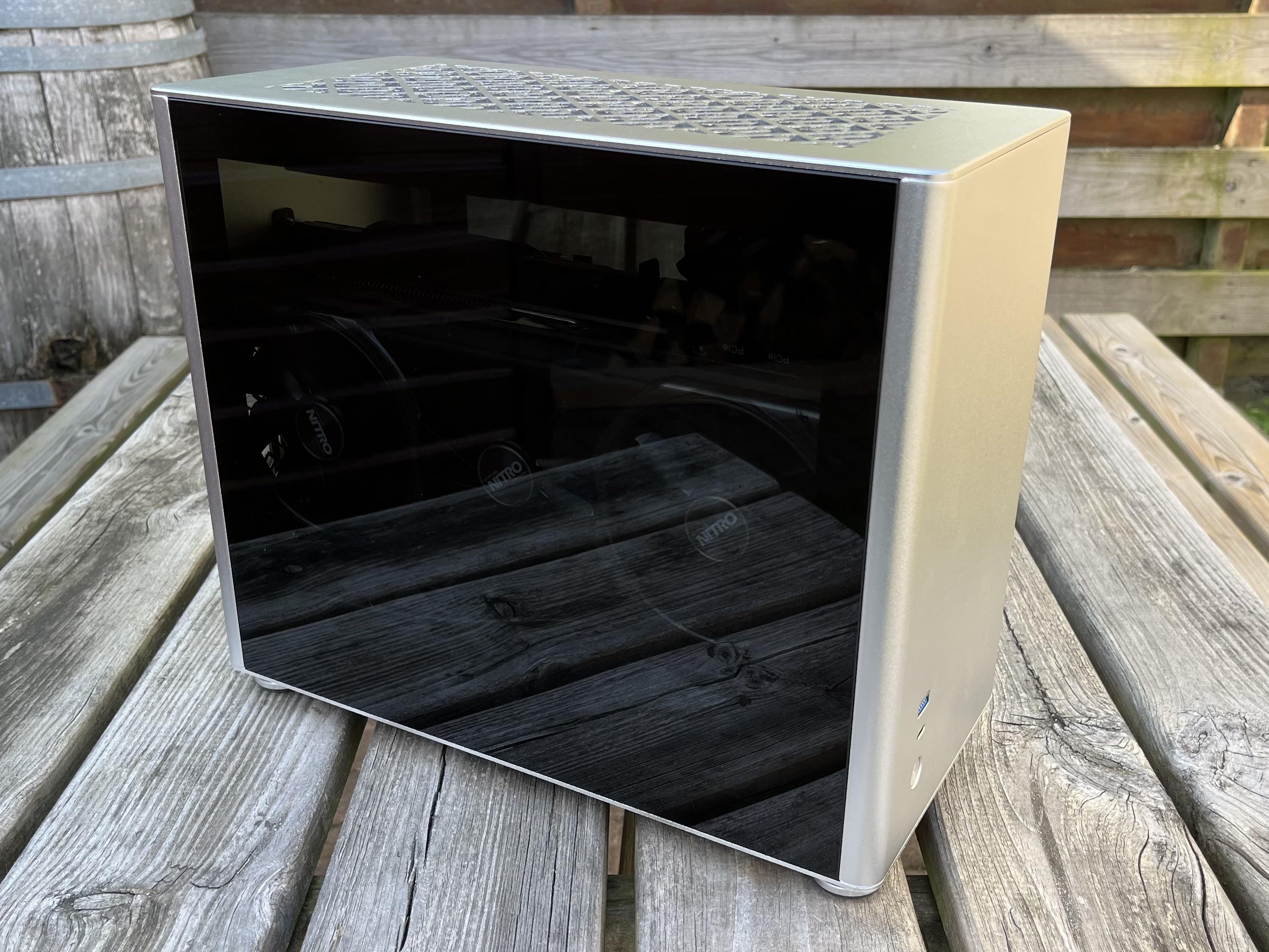 My first SFF pc, on a budget! | Scrolller