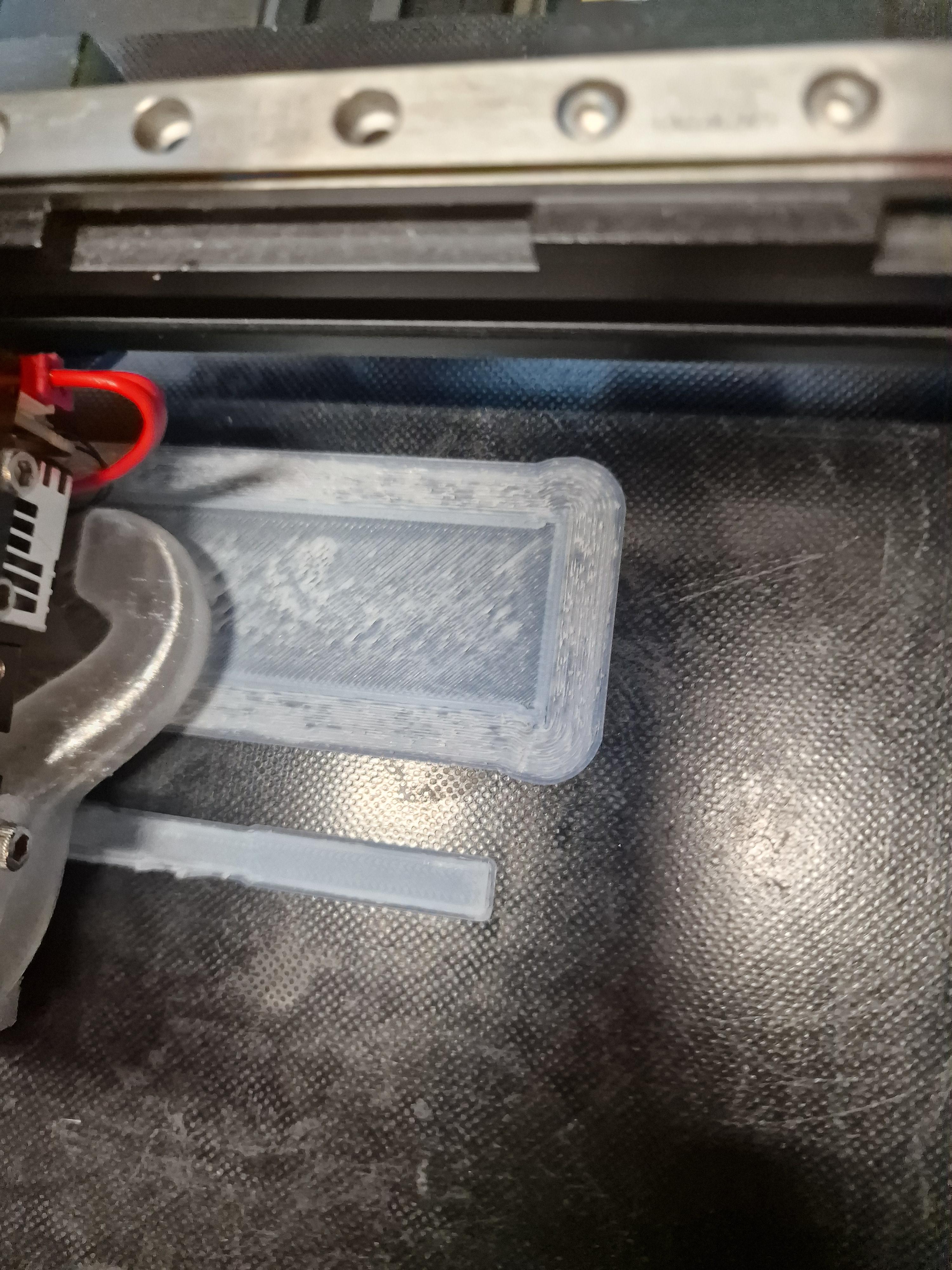 First layer issue | Scrolller