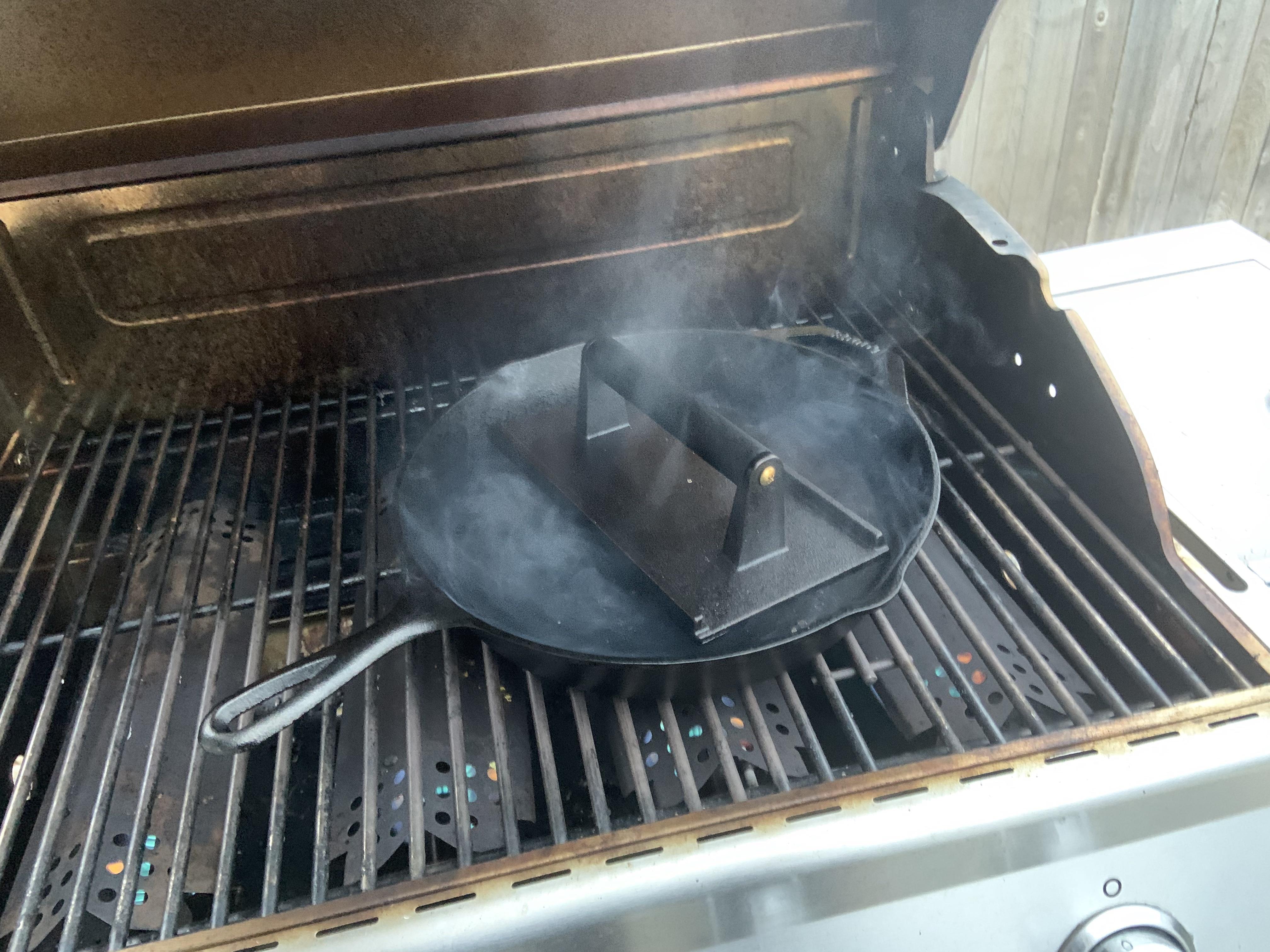 Ribeye and eggs | Scrolller