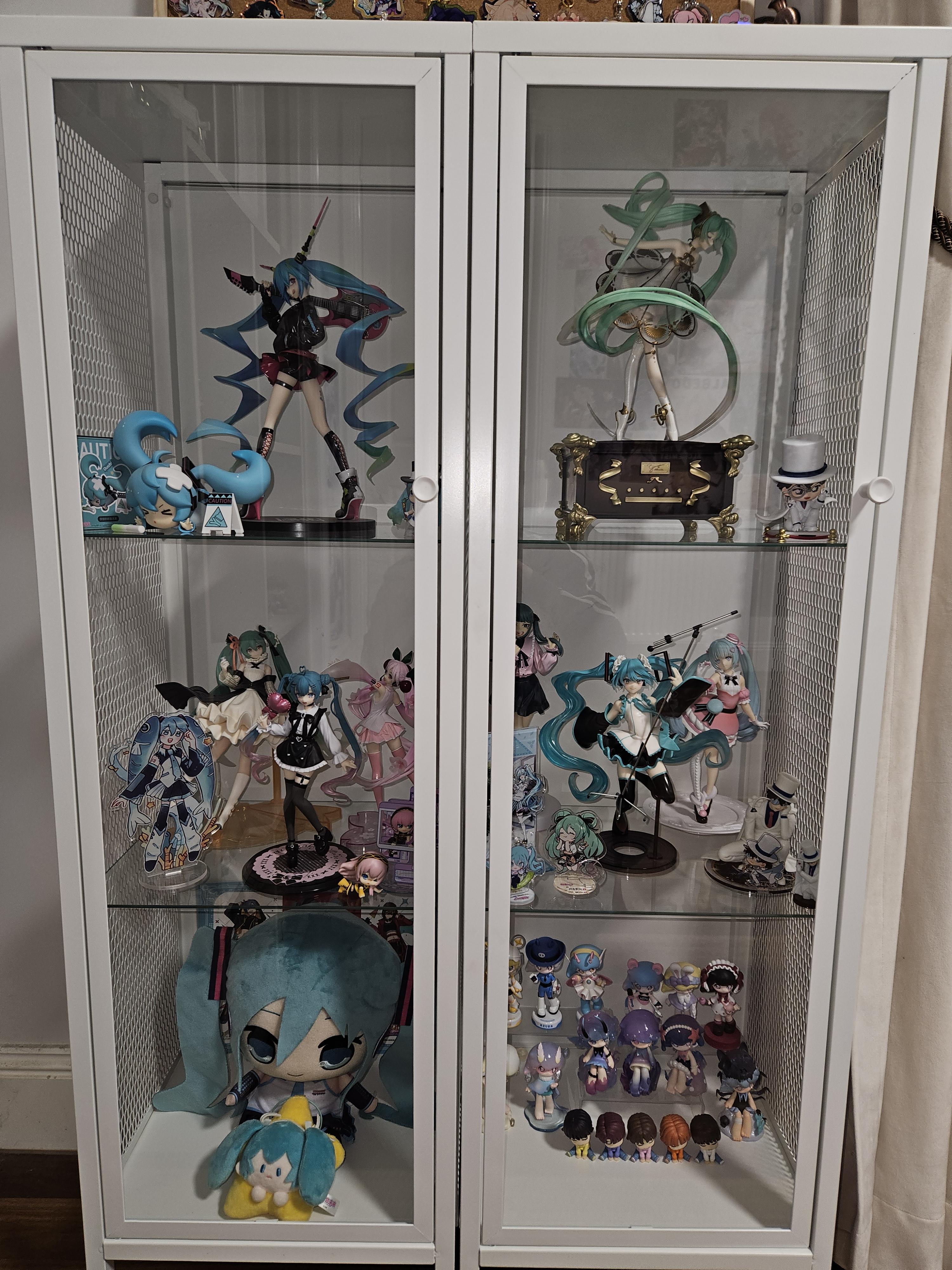 My miku shrine is growing...! | Scrolller