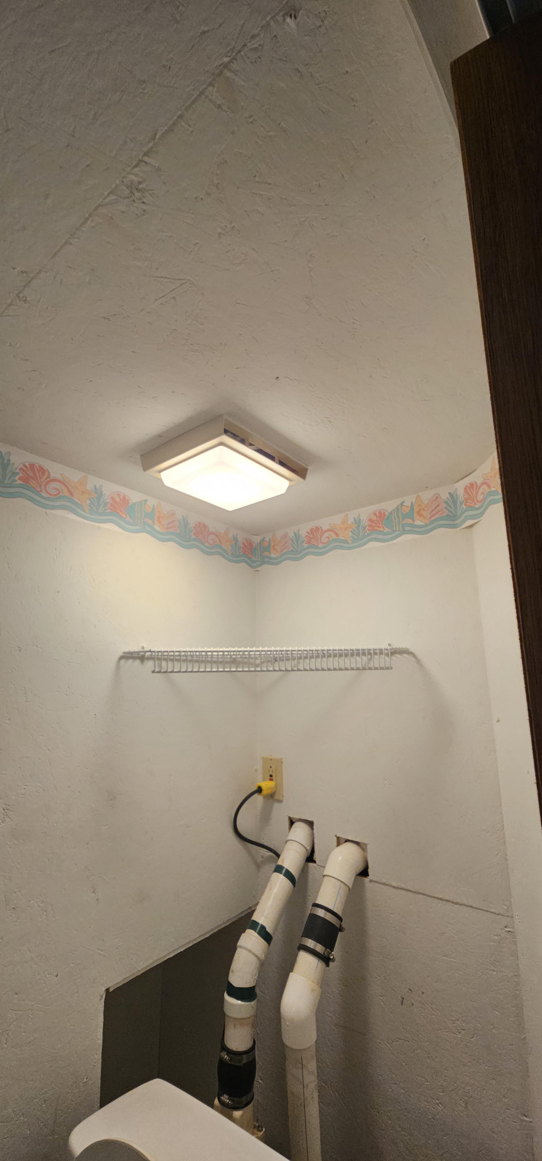 Looking to fix up our half bath in the basement | Scrolller