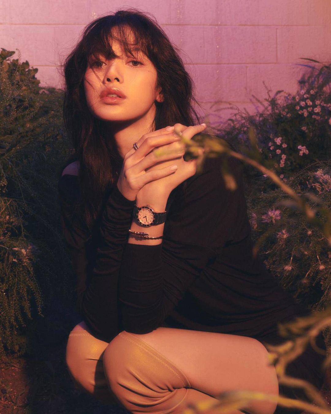 BLACKPINK's Lisa looks stunning for Bvlgari | Scrolller