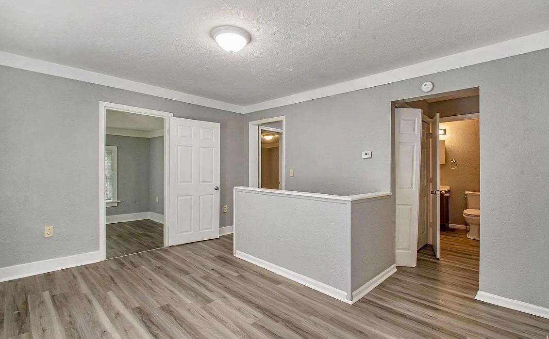 Furniture/Decor Layout Help | Scrolller