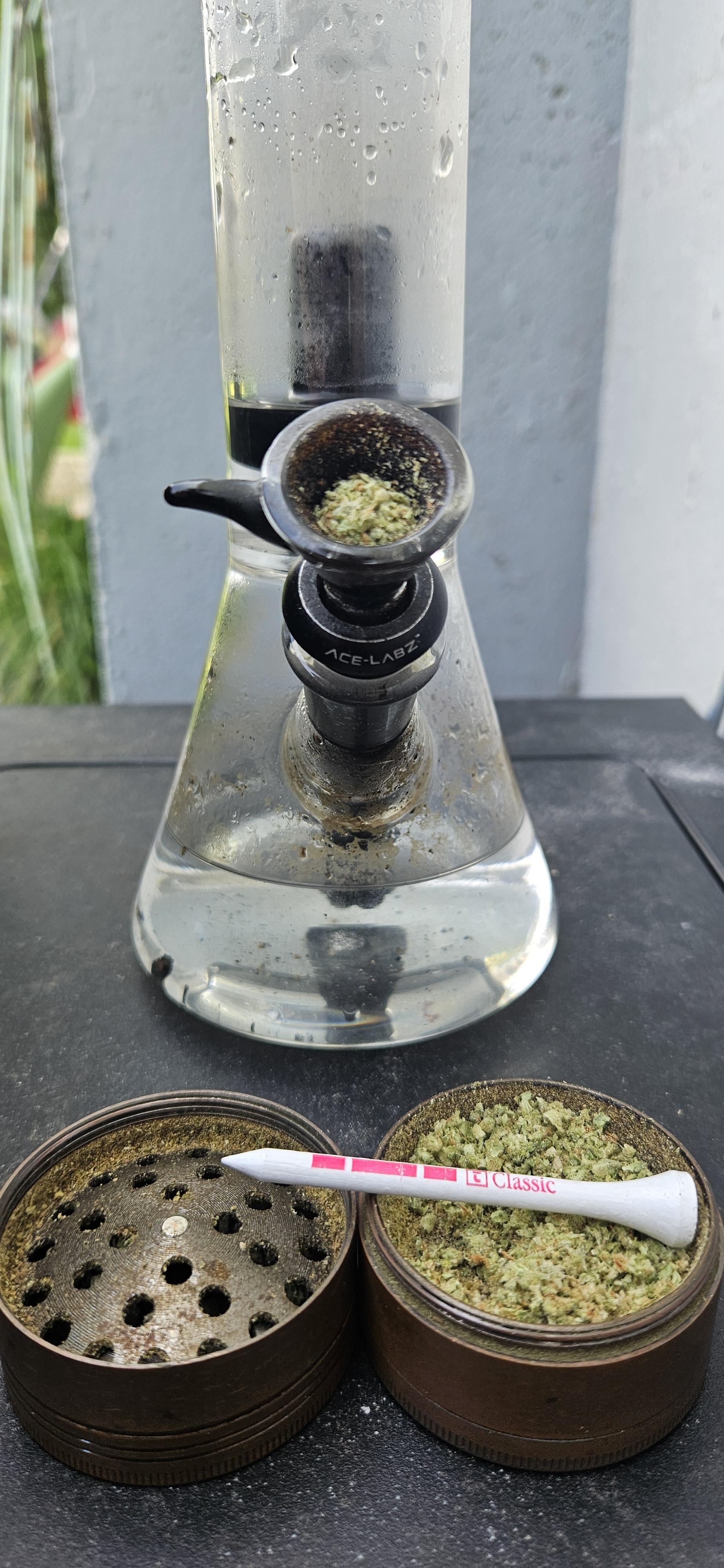 Your favorite stoner invention/tool? | Scrolller