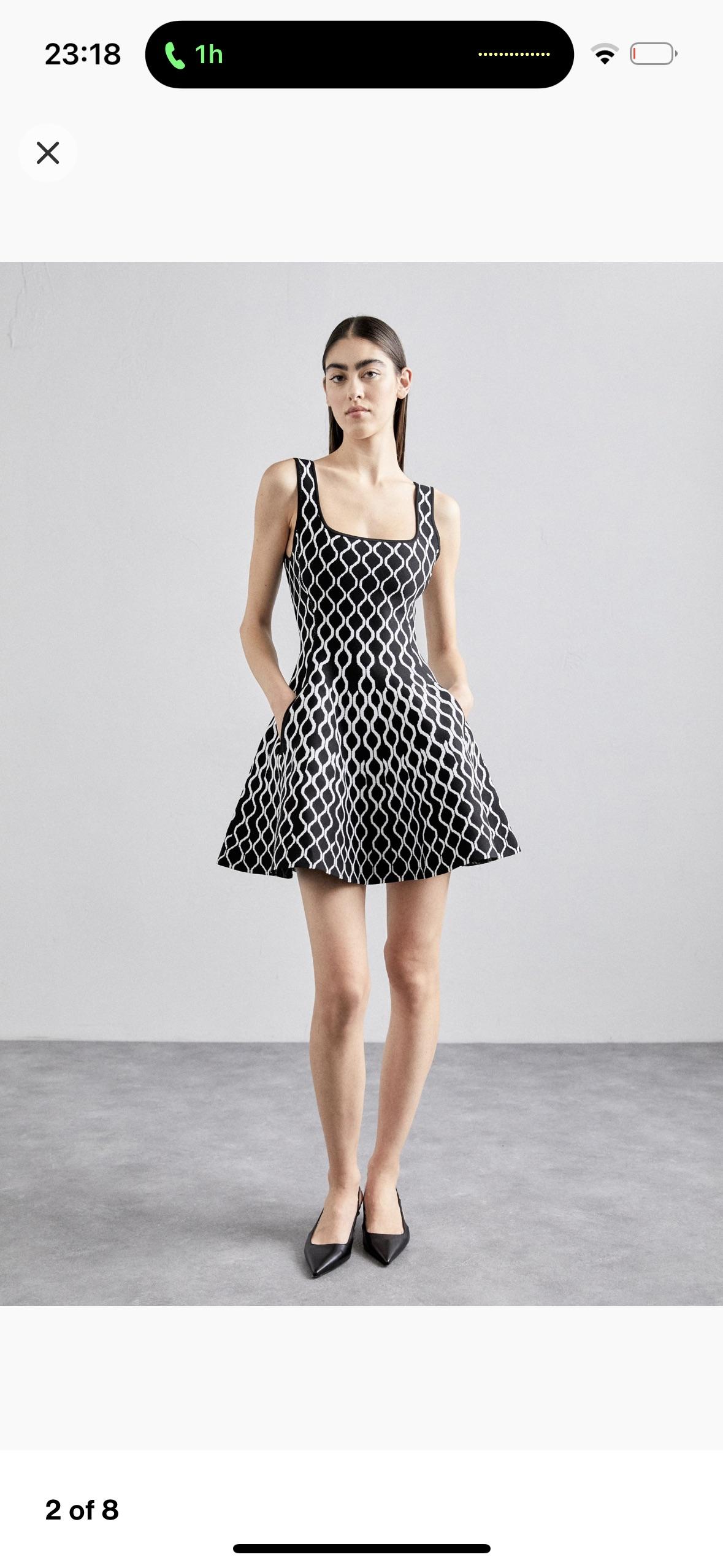 Which dress for a fine dining restaurant | Scrolller