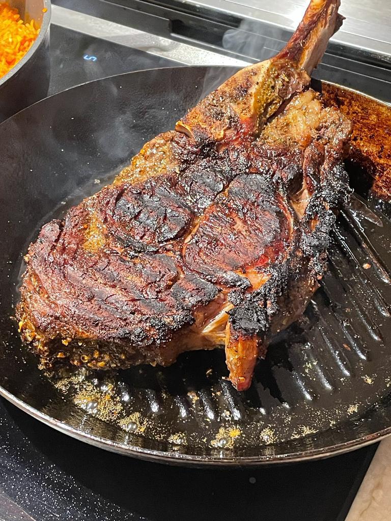 First time cooking a tomahawk! | Scrolller