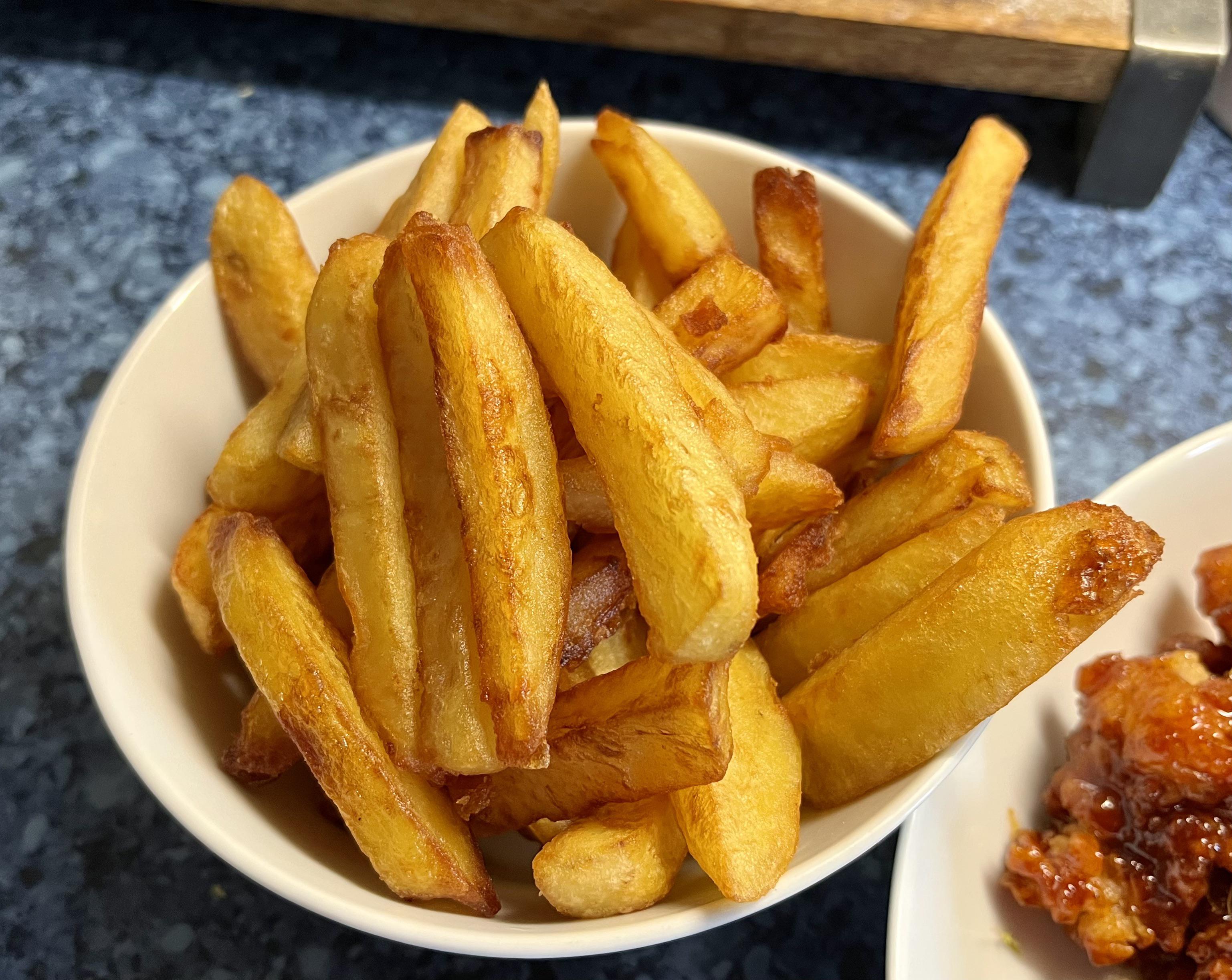 [homemade] Triple cooked chips | Scrolller
