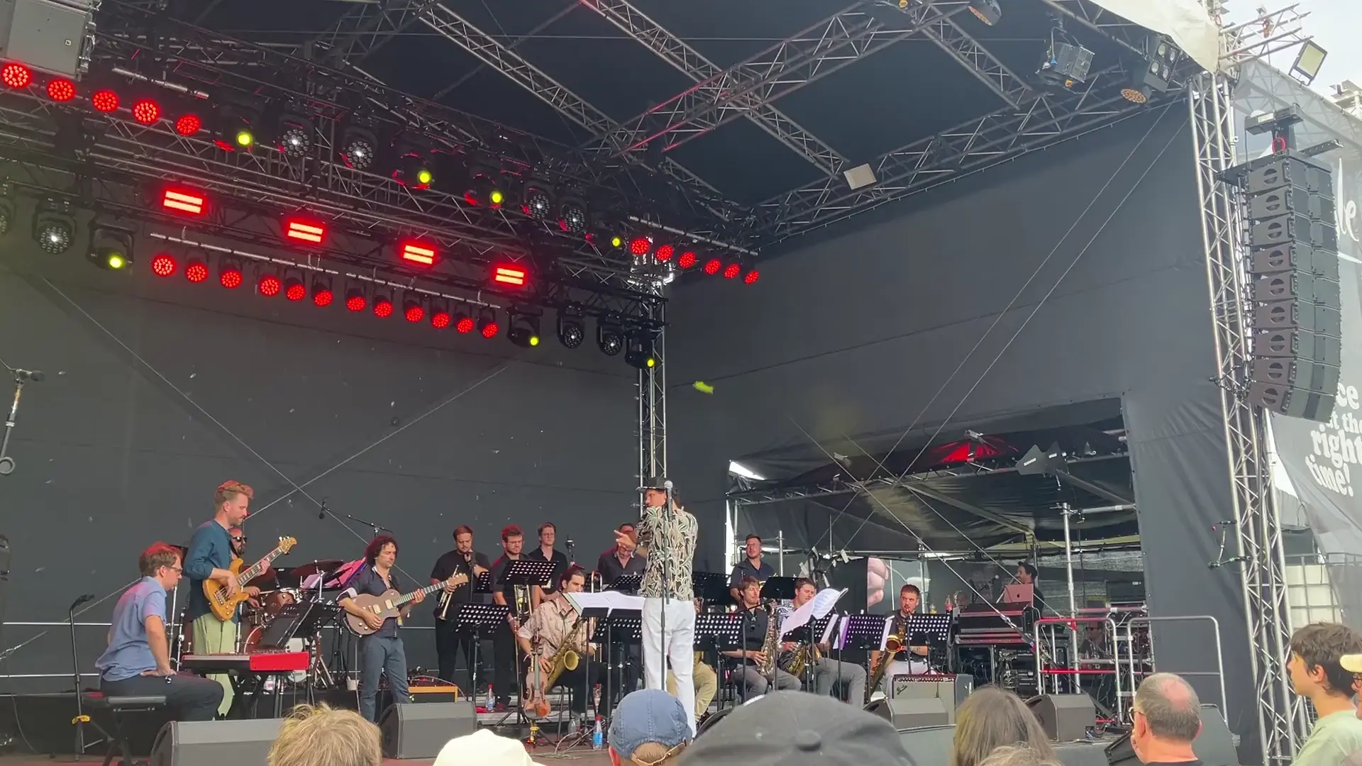 Zappanales 2024 - big bang Gveri Llaz (Gorillaz) | Scrolller