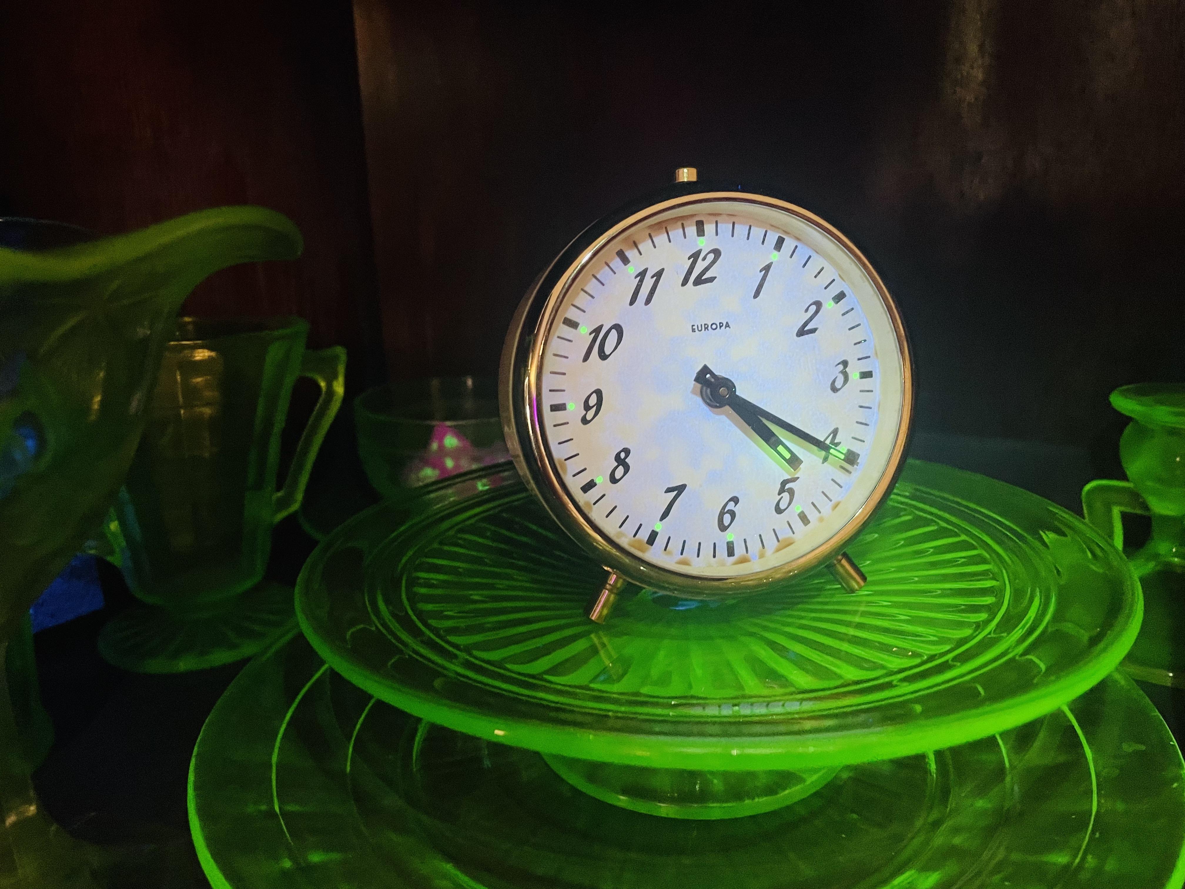 Radium painted Europa clock + Uranium Glass haul | Scrolller