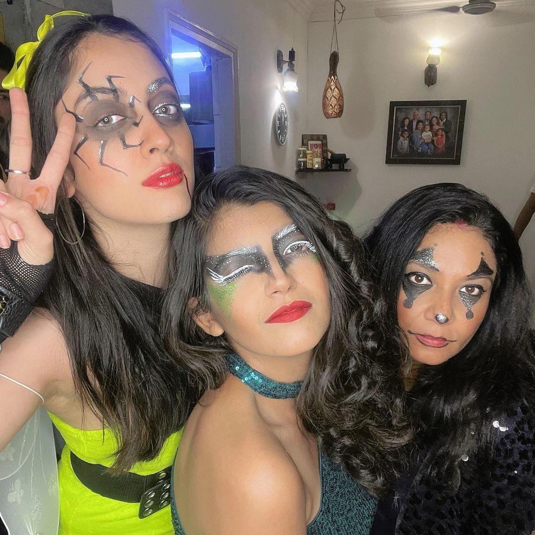 Aditi Sharma | Scrolller