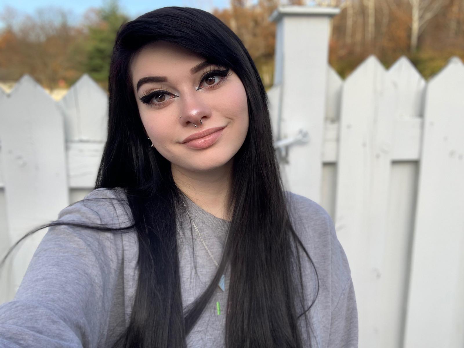 Felt pretty :) | Scrolller