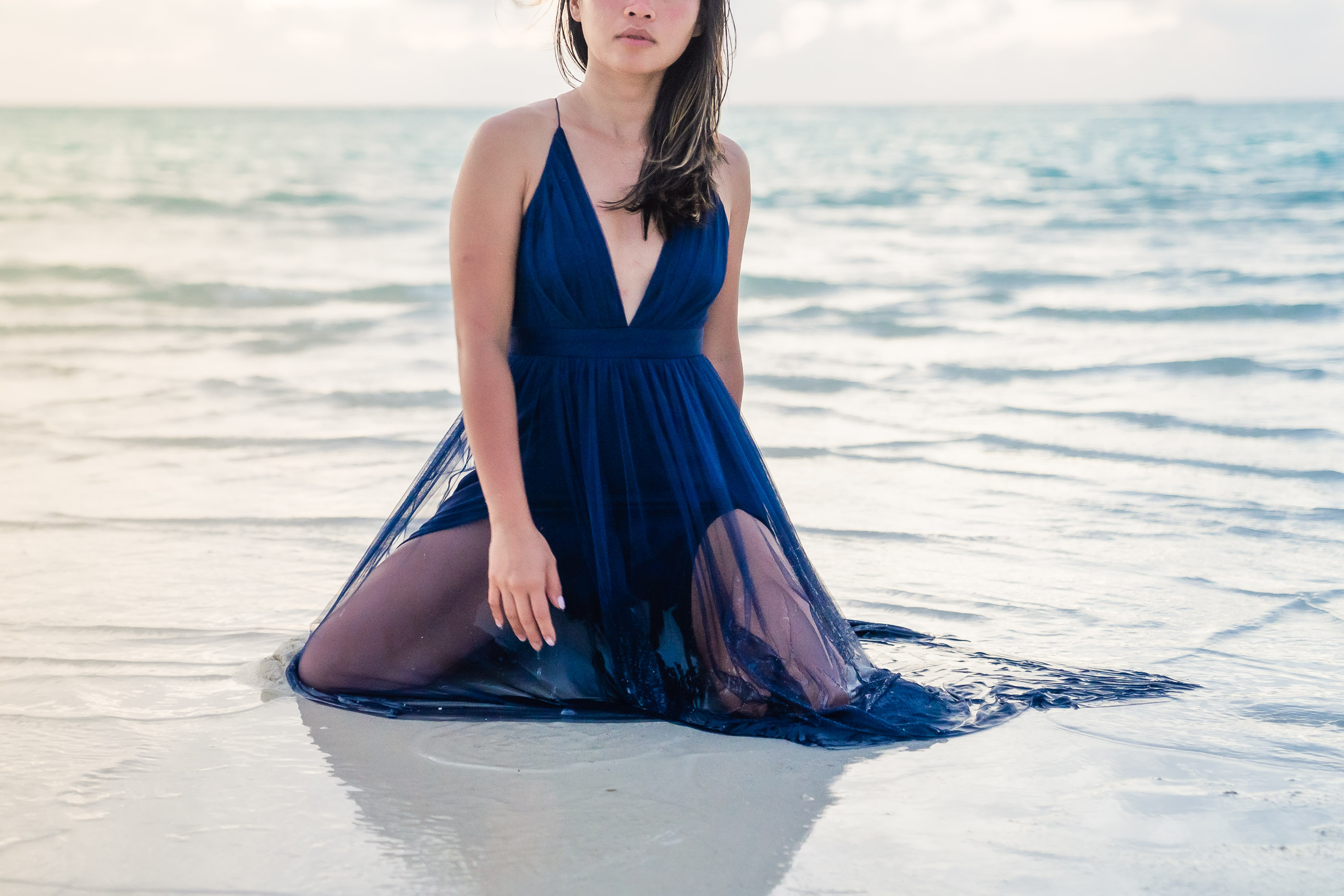 Who wants to roll around in the sand with me? | Scrolller