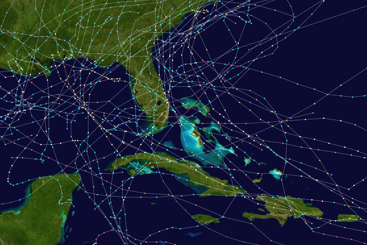 Tracks of hurricanes over Florida from 1975 to 1999 | Scrolller