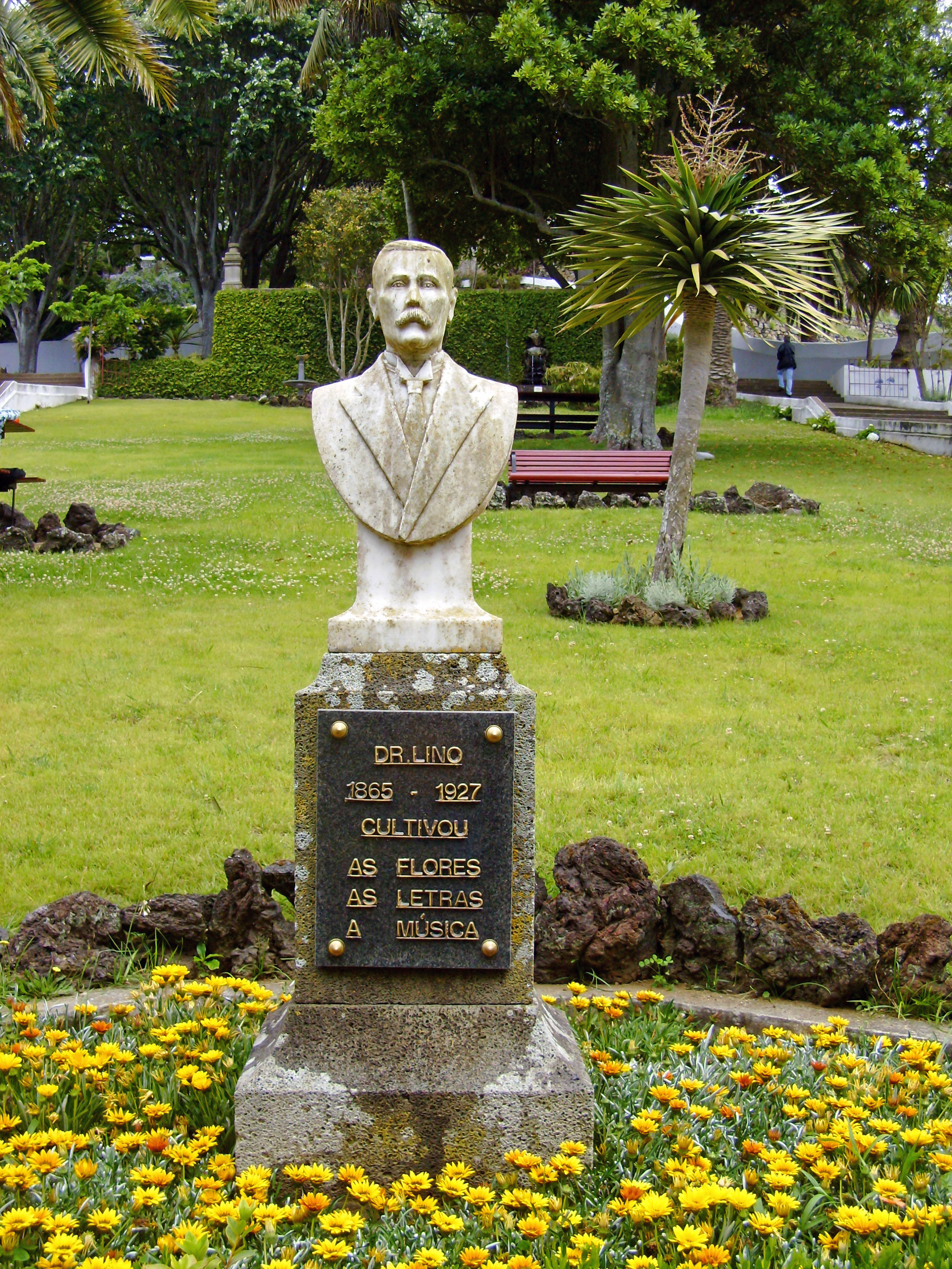 A bust of Dr. Manuel António Lino, in the Duke of Terceira Garden in Angra do Heroismo | Scrolller