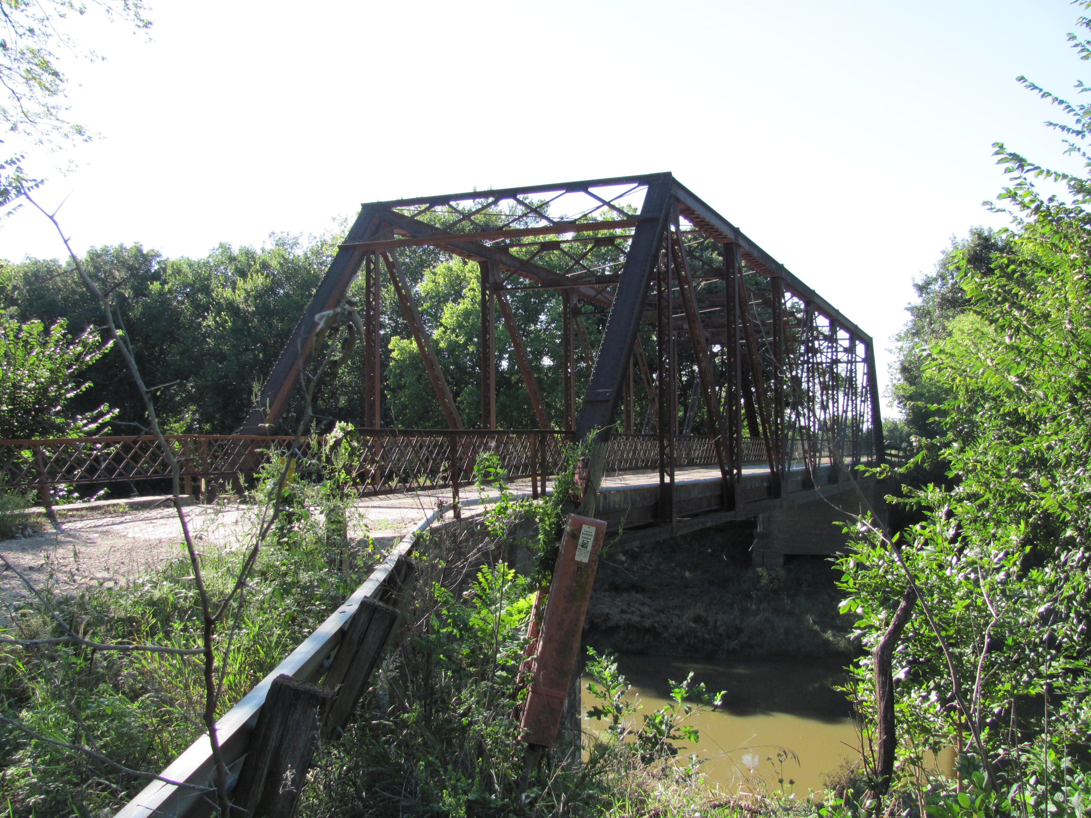 Cottonwood River Pratt Truss Bridge | Scrolller
