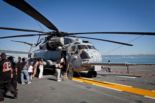 CH-53E Super Stallion | Scrolller