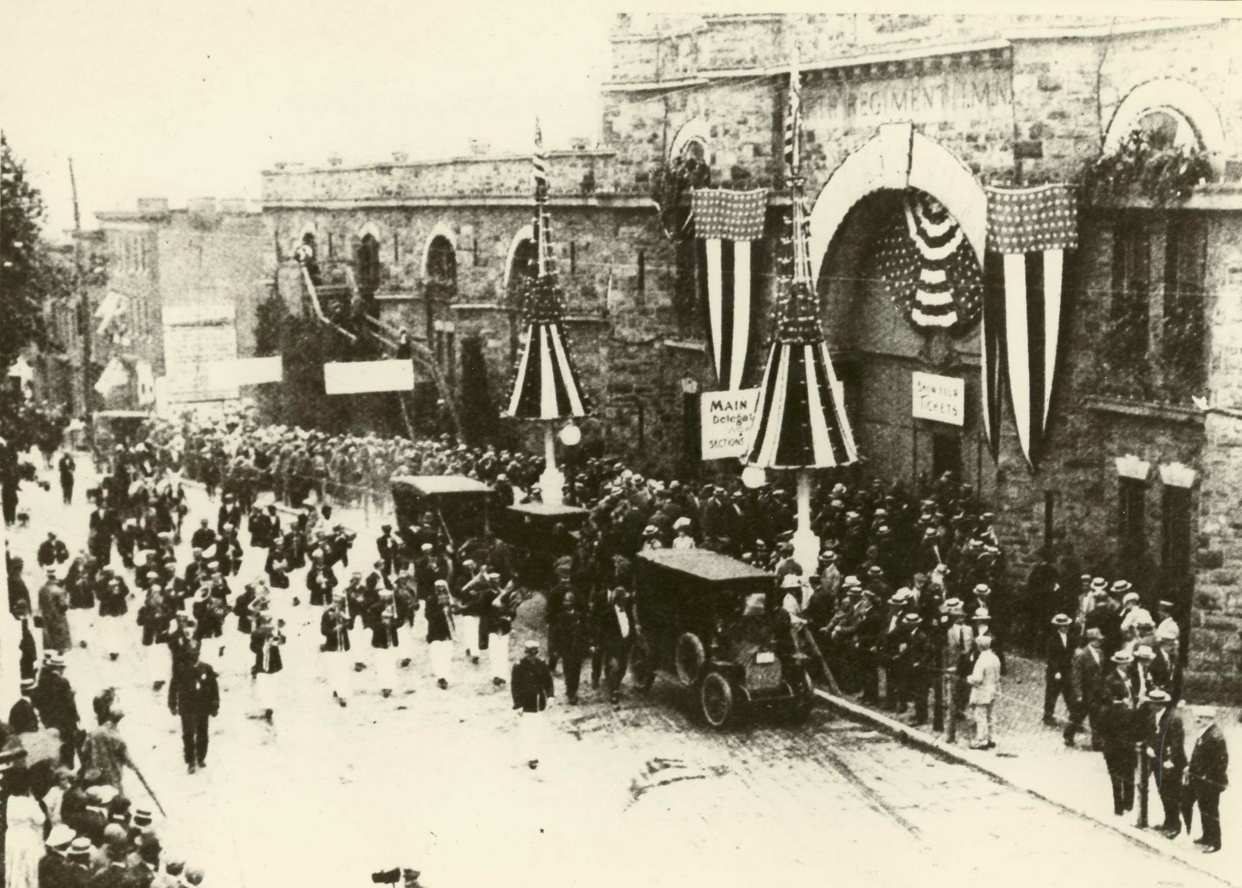 Scene outside the convention hall | Scrolller